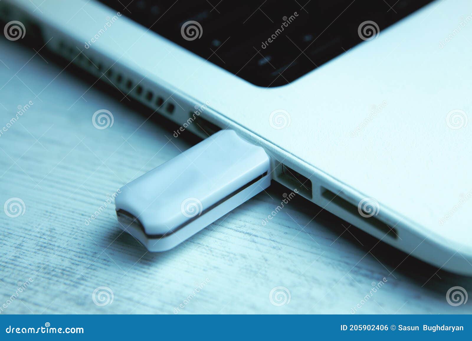Modern USB Drive on Laptop Keyboard Stock Photo - Image of insert ...