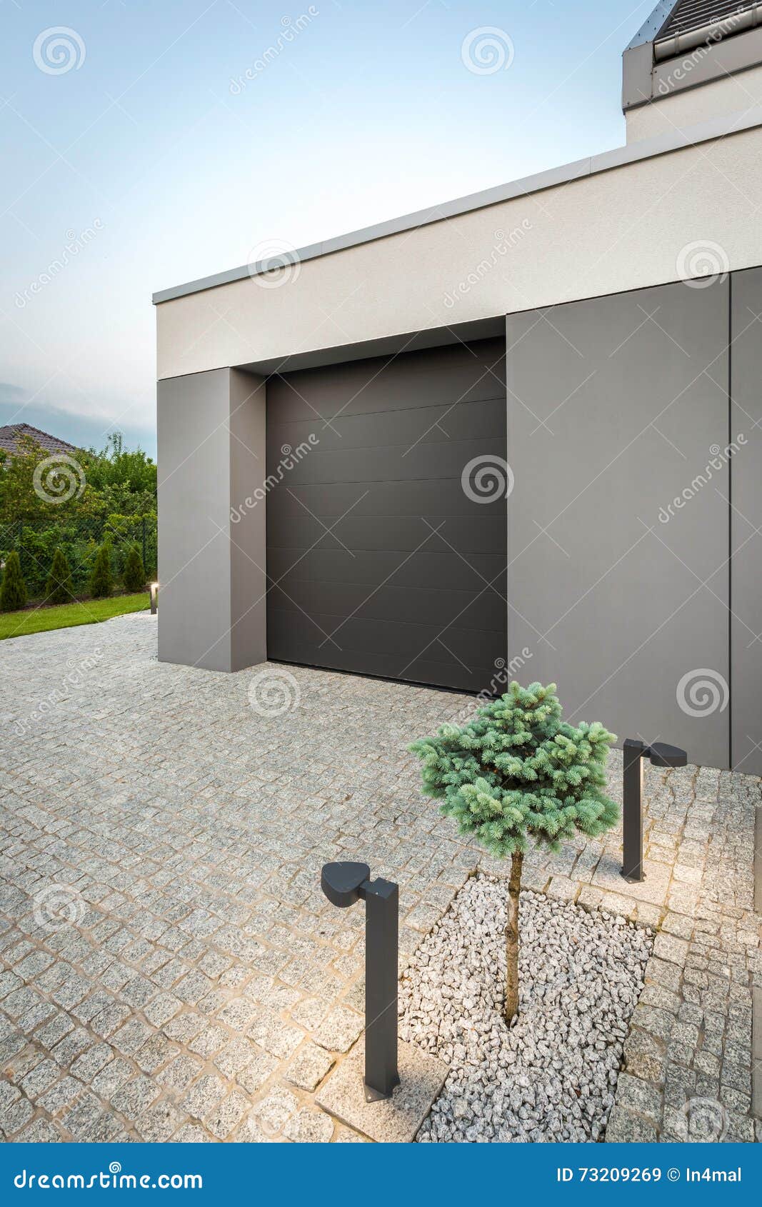 Modern villa with garage stock image. Image of luxury - 73209269