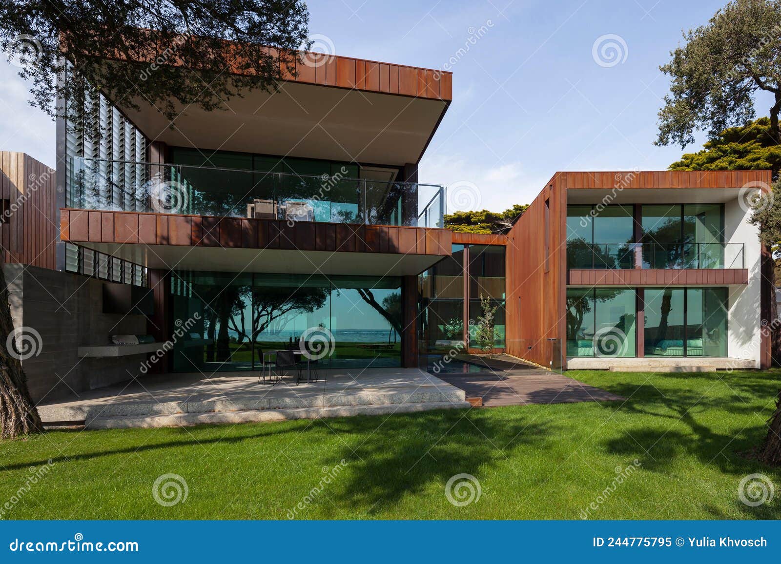 Modern Villa House Exterior in the Garden. Stock Image - Image of ...