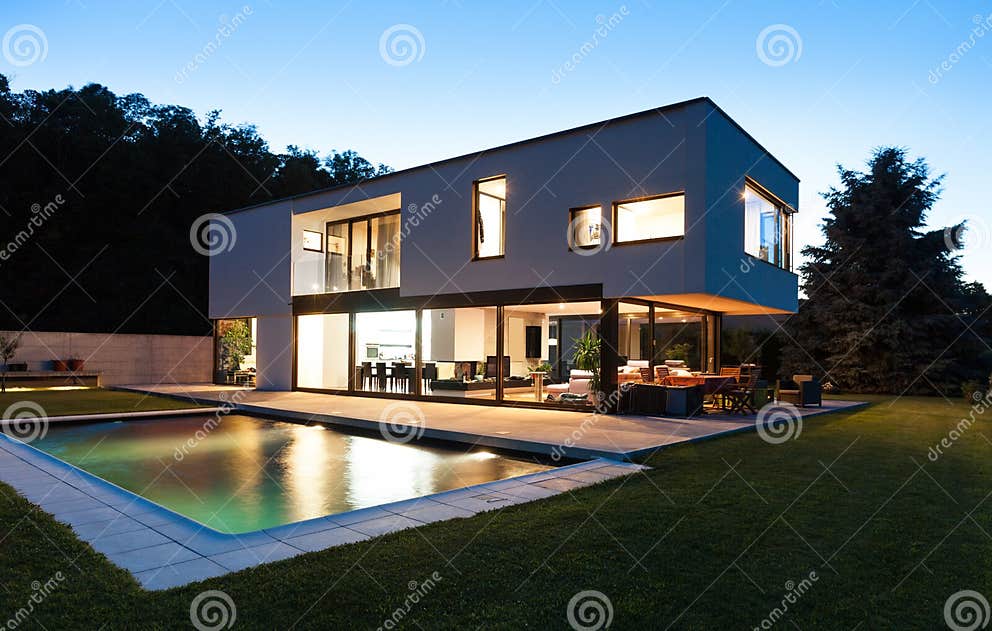 Modern villa with pool stock photo. Image of home, pool - 32425262