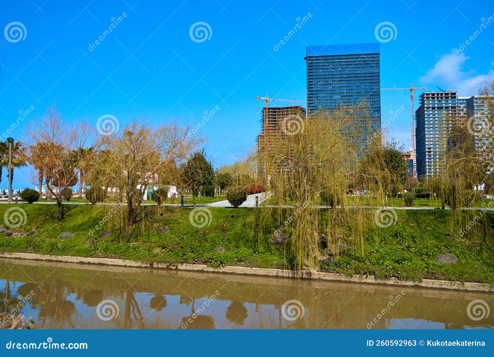 Modern Well Kept Green City Park Editorial Stock Photo - Image of ...