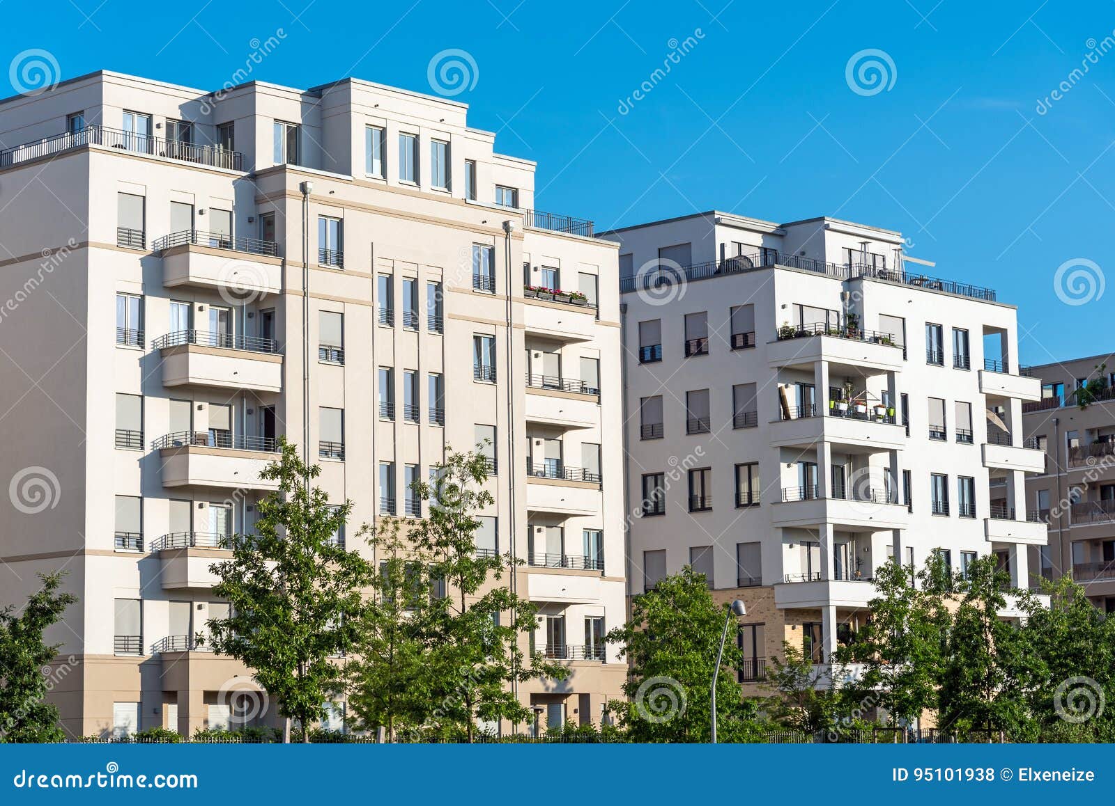 Modern White Apartment Houses in Berlin Stock Photo - Image of garden ...