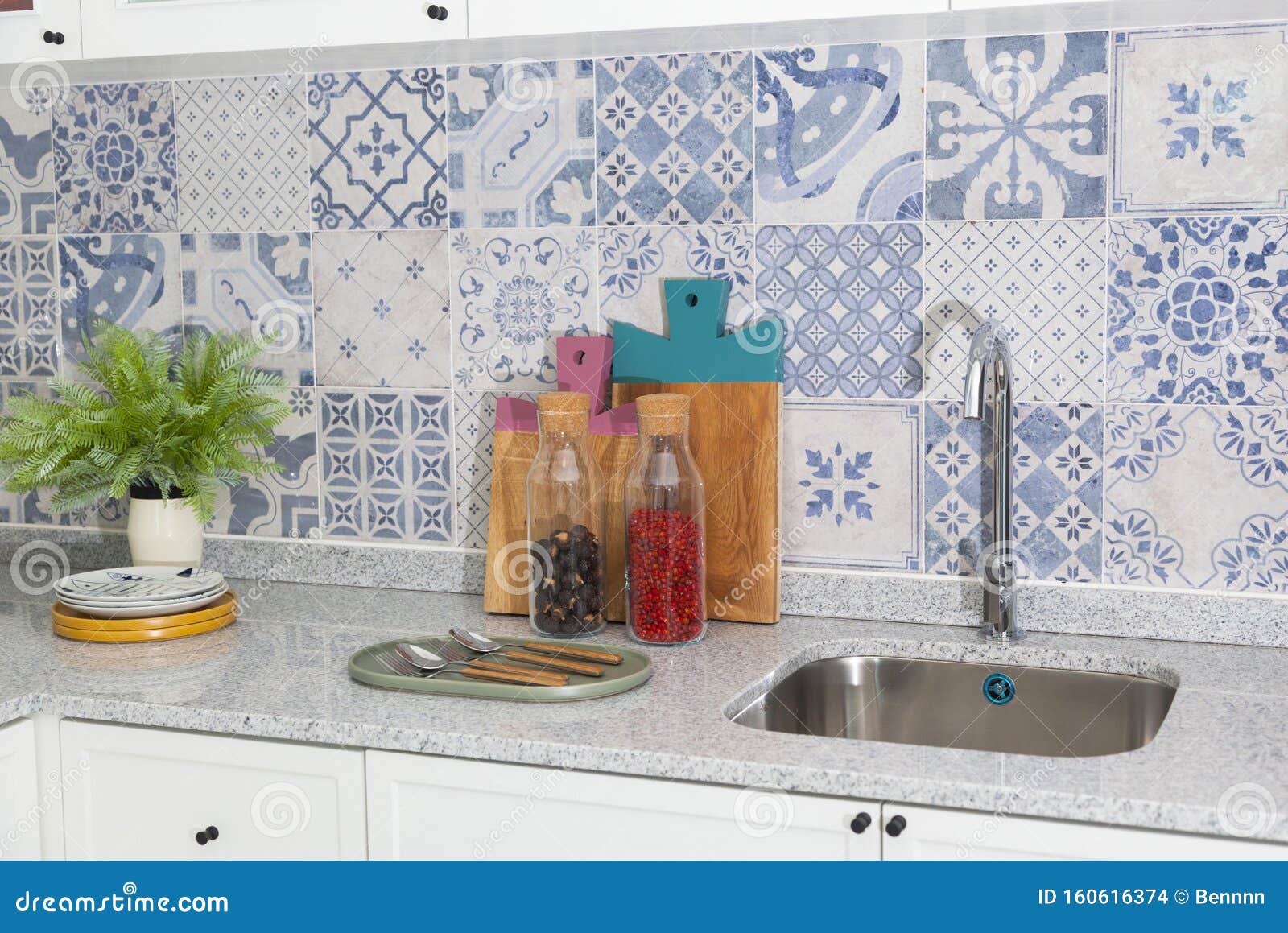 Modern White Kitchen with Counter and White Details, Minimalist ...