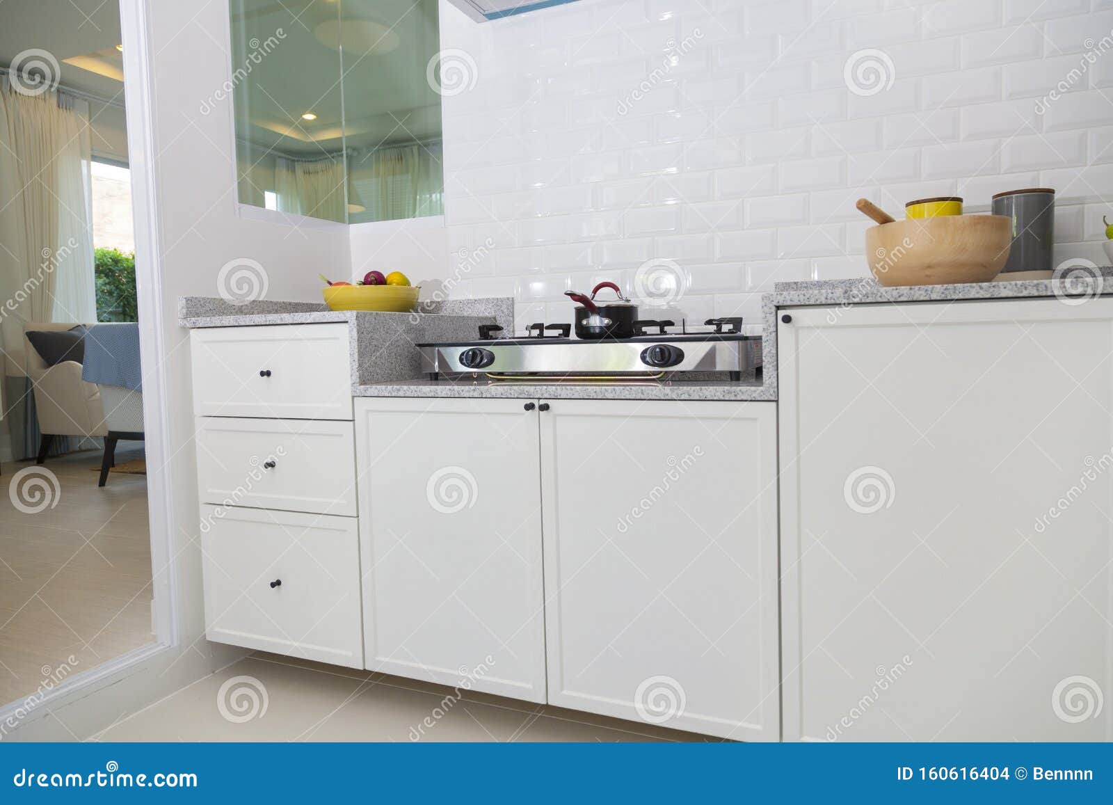 Modern White Kitchen with Counter and White Details, Minimalist ...