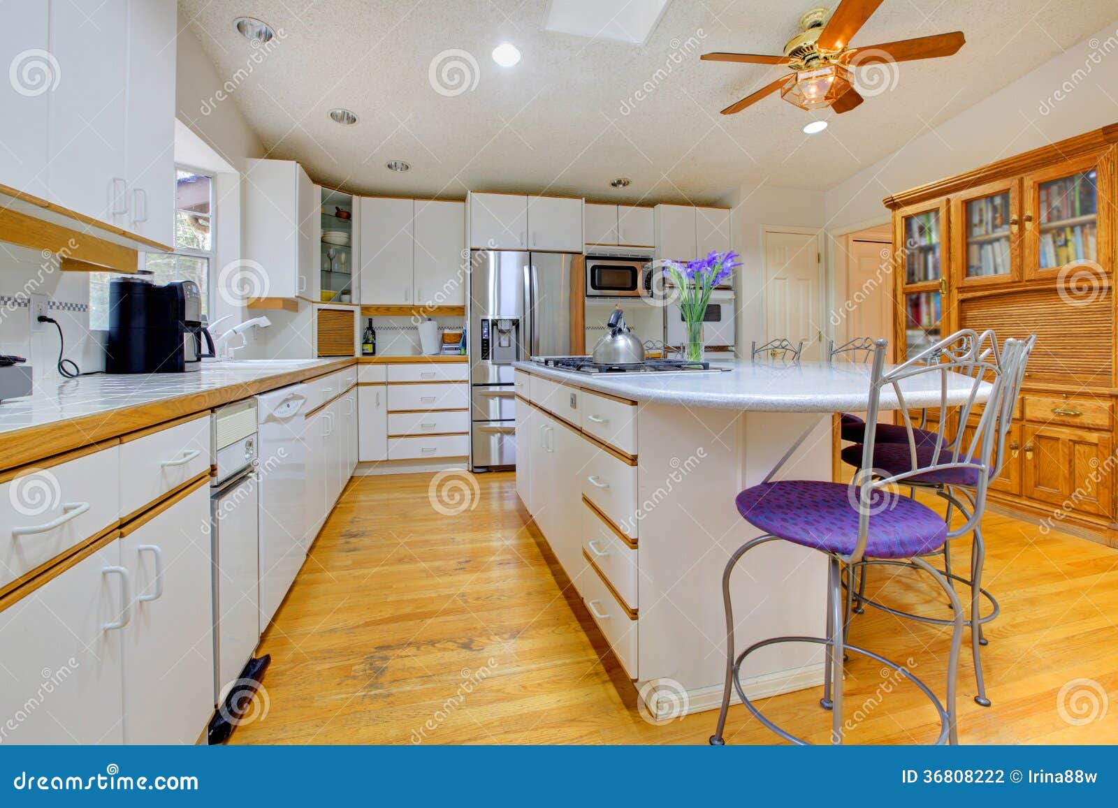 Modern white kitchen stock photo. Image of hardwood, estate - 36808222