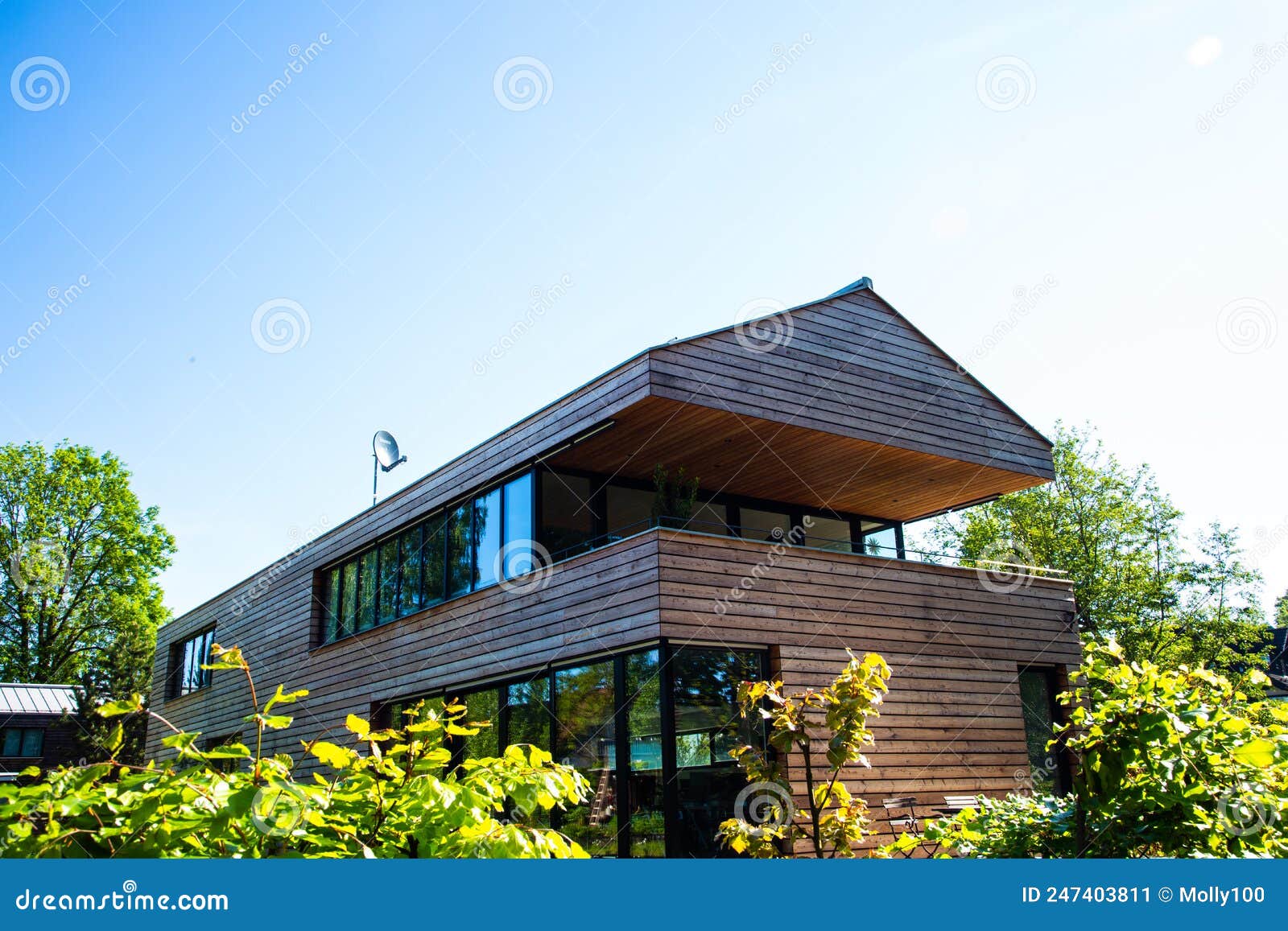 Modern Wooden House with Blue Sky, Side View Stock Image - Image of ...