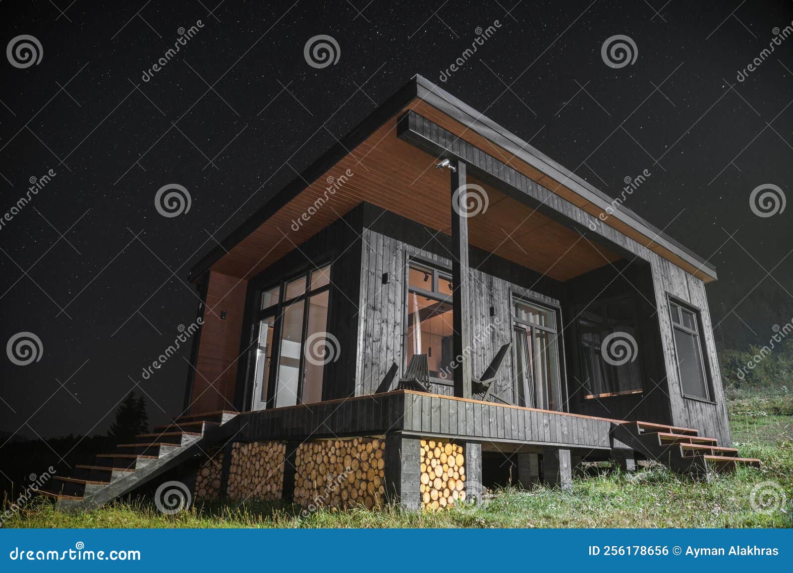 Modern Wooden Tiny Cabin at Night with Sky Full of Stars Stock Photo ...