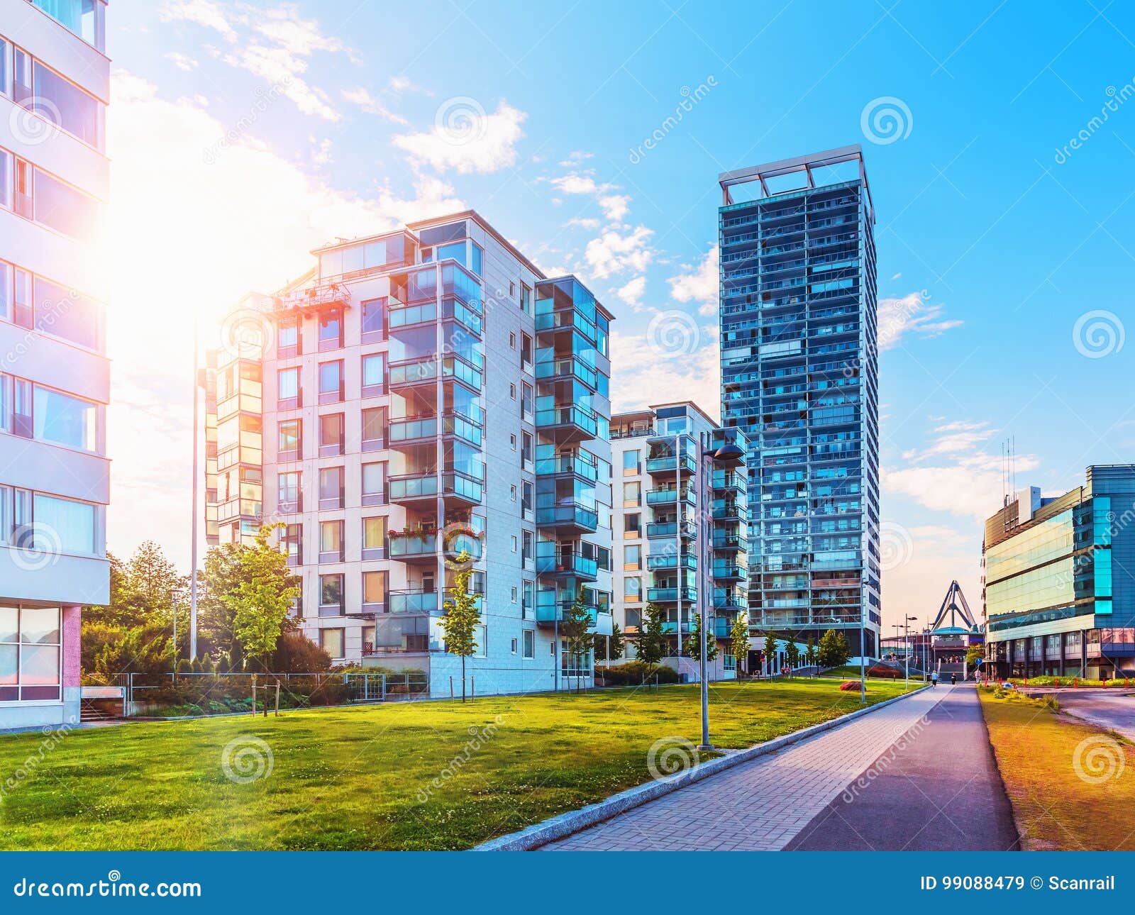 Moderne Architektur in Helsinki, Finnland Stockbild - Bild von gebäude ...