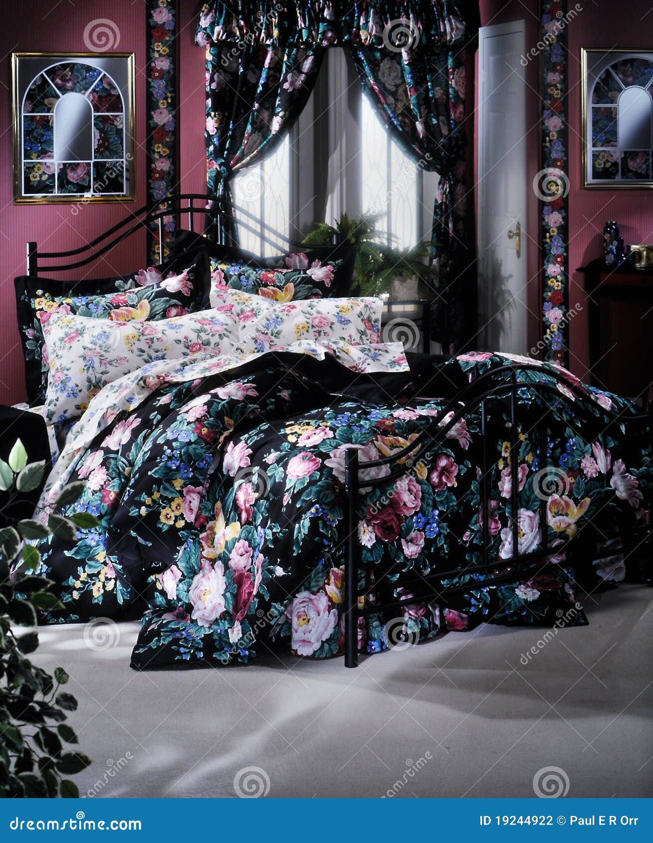 Moderne De Ruimtereeks Van Het Bed Stock Foto - Image of muur, reeks ...