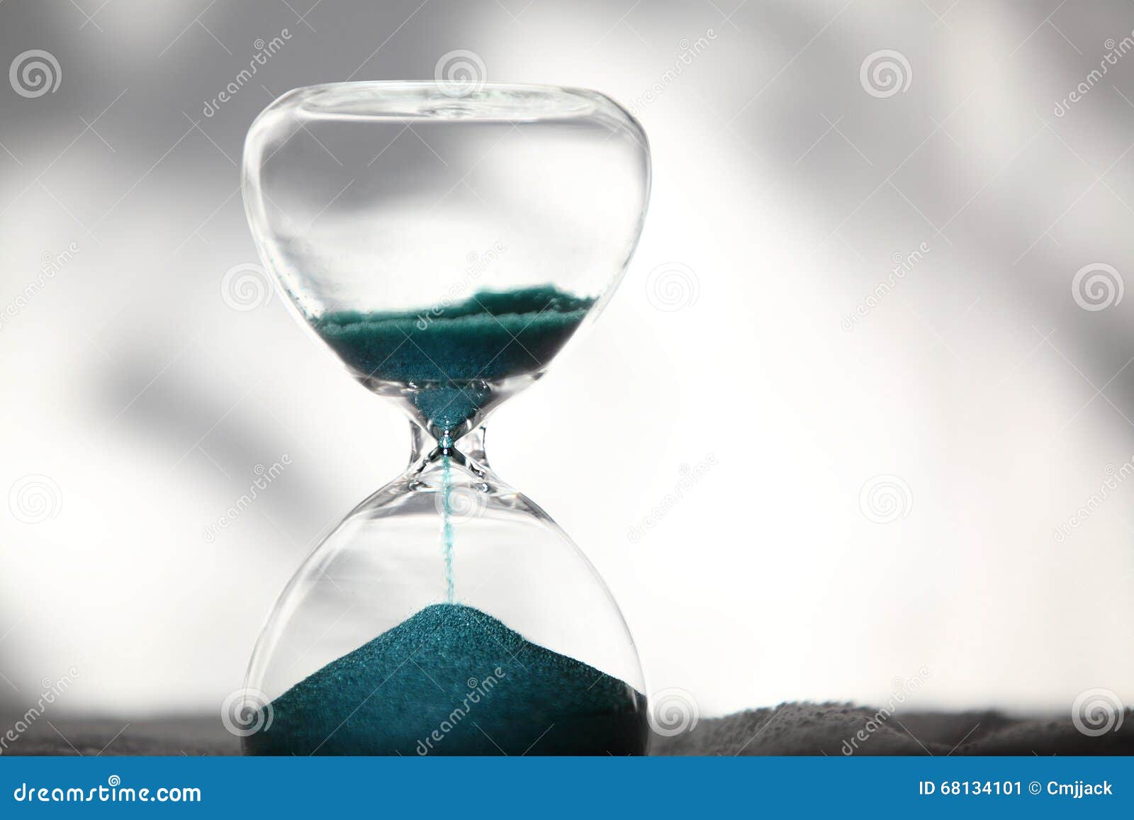 Moderne Zandloper Symbool Van Tijd Aftelprocedure Stock Afbeelding ...