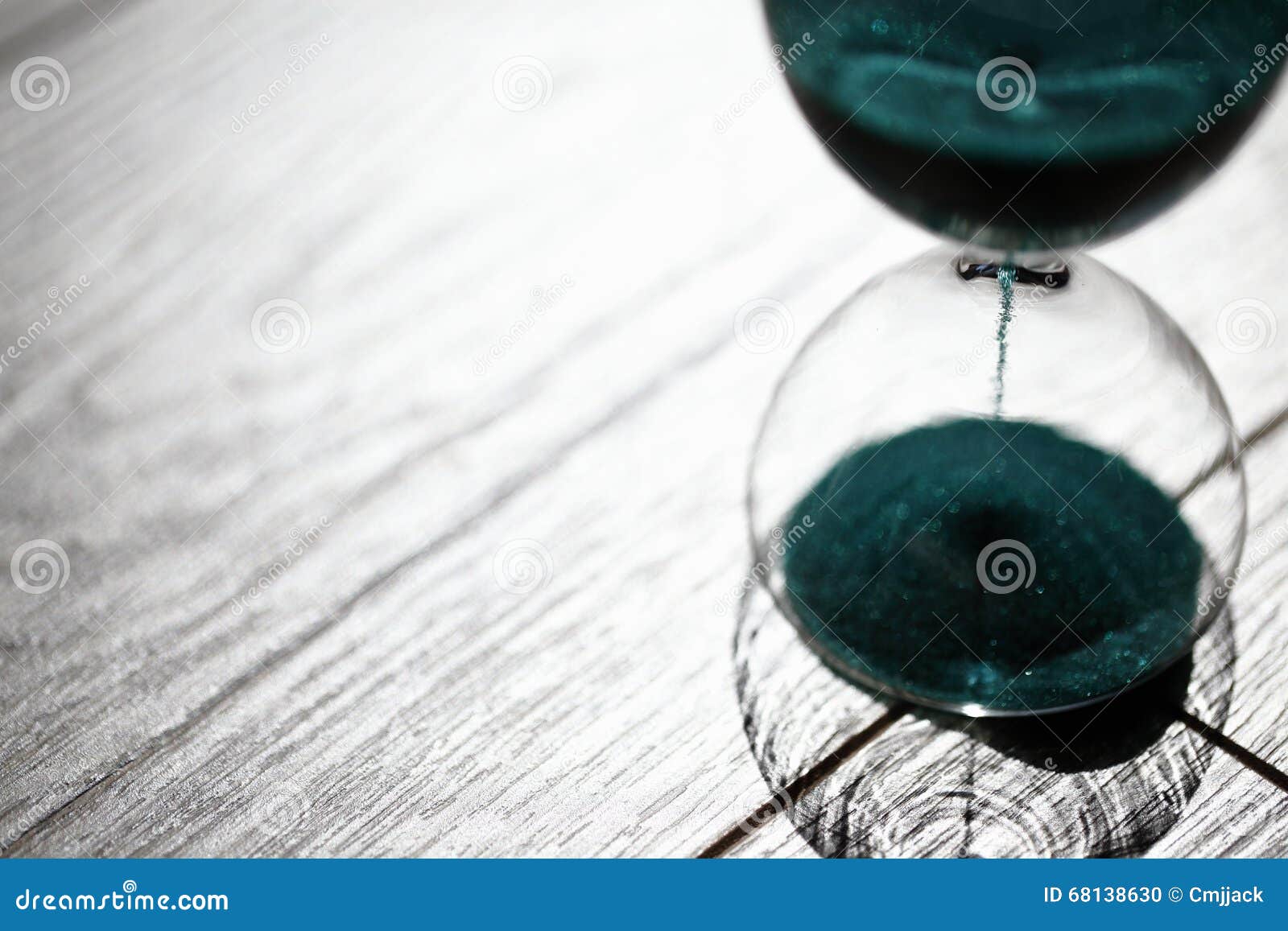 Moderne Zandloper Symbool Van Tijd Aftelprocedure Stock Foto - Image of ...