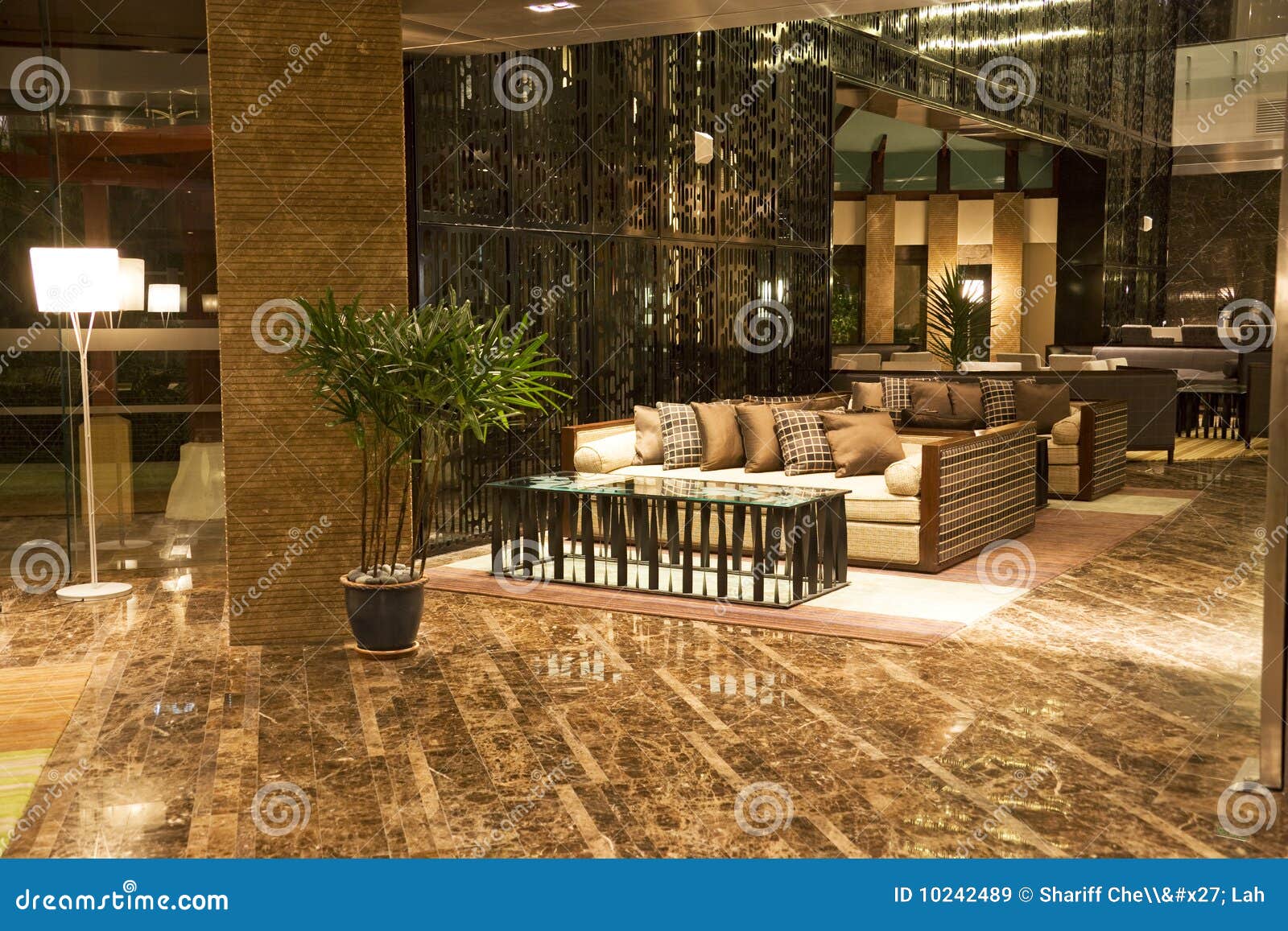 Moderner Aufenthaltsraum stockbild. Bild von leben, rest - 10242489