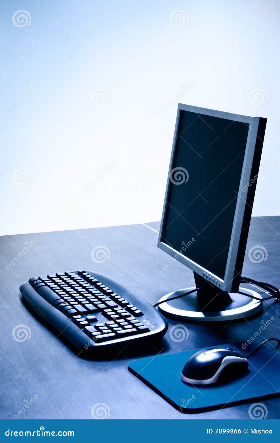 Moderner Computer stockfoto. Bild von ausbildung, technologie - 7099866