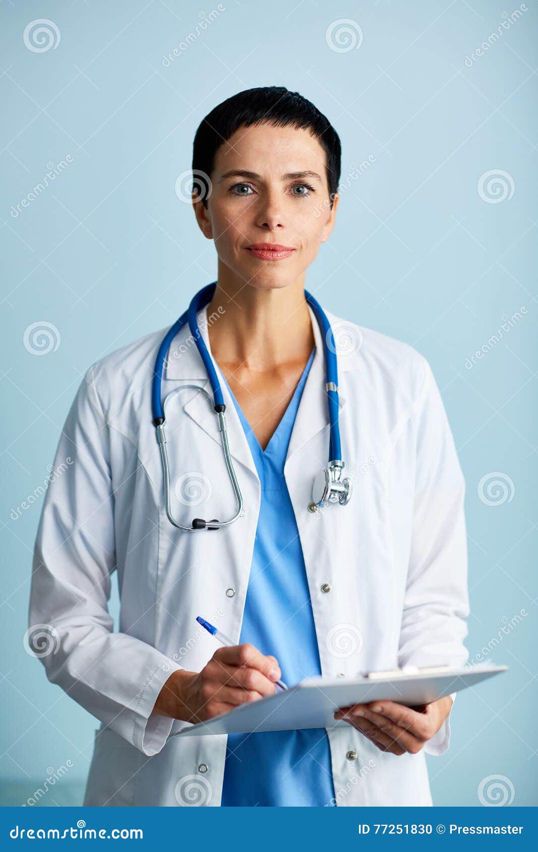 Moderner Doktor stockfoto. Bild von geburtshelfer, medizinisch - 77251830
