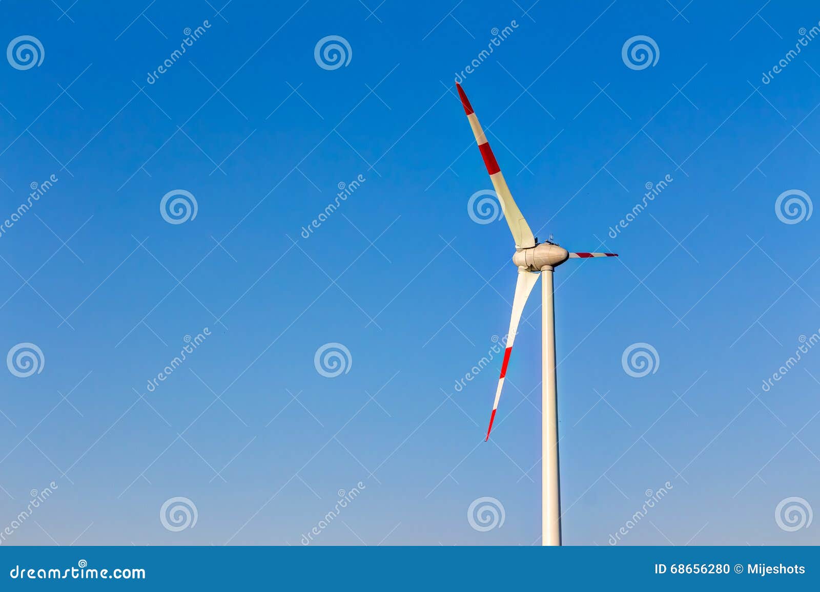 Modernes Windrad stockfoto. Bild von elektrisch, mode - 68656280