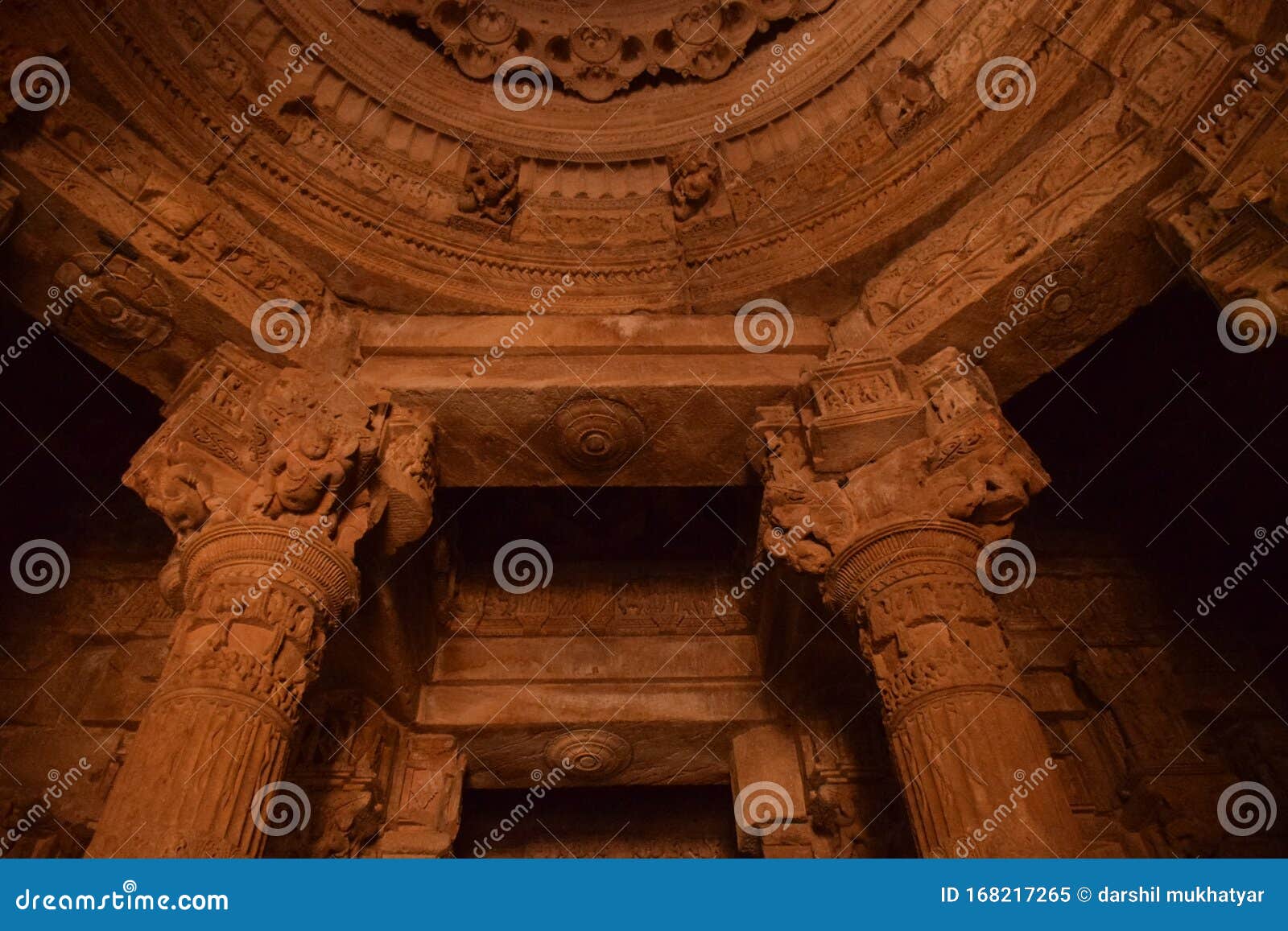 Modhera Sun temple stock image. Image of carvings, mandir - 168217265