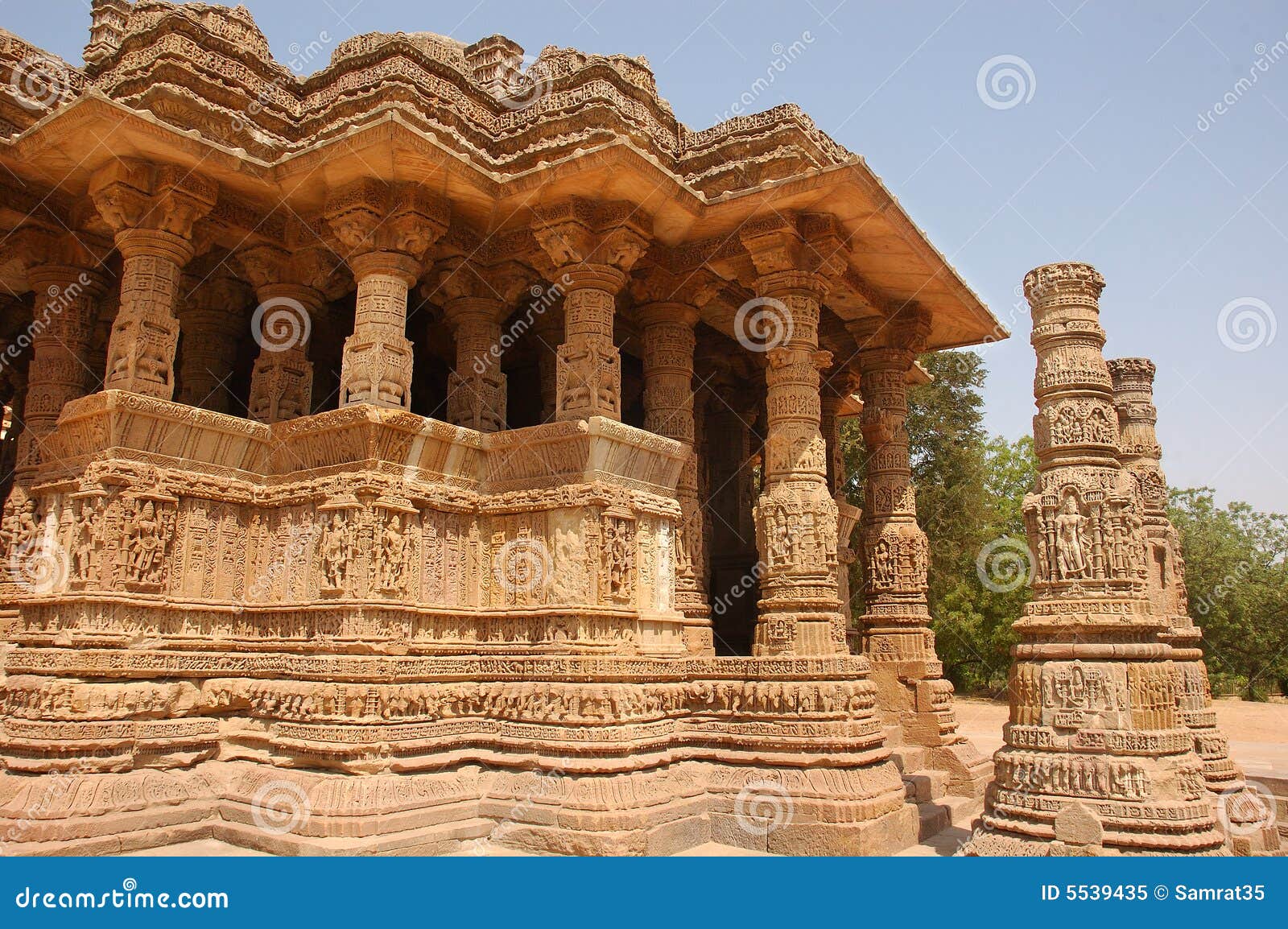 Modhera Sun Temple stock image. Image of sunny, historic - 5539435