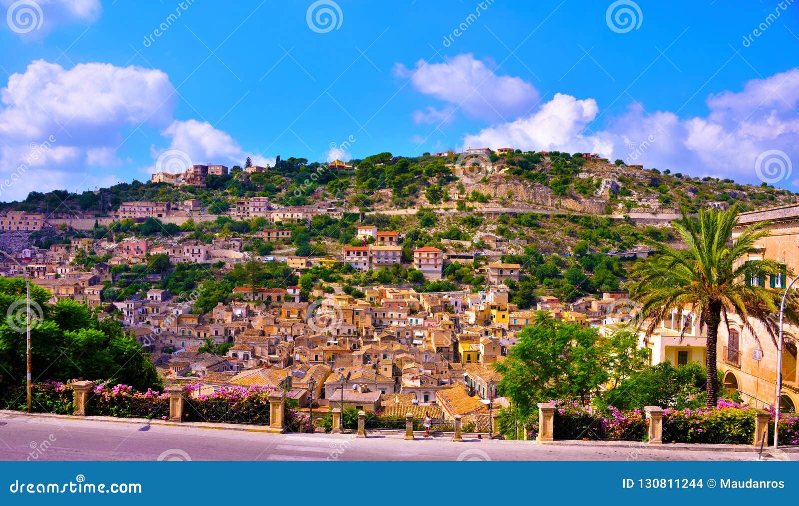 Modica Sicile Italie photo stock. Image du ville, monument - 130811244