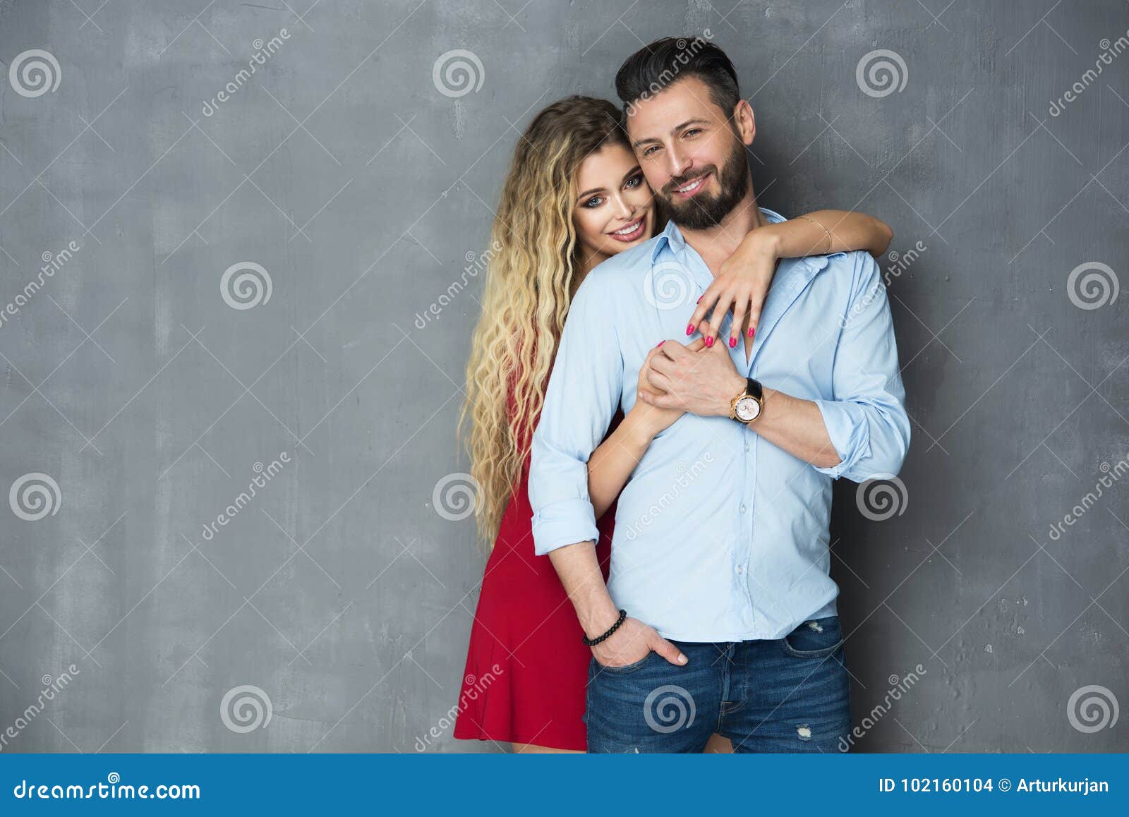 Modieus Beeld Van Gelukkige Mensen Stock Foto - Image of kaukasisch ...