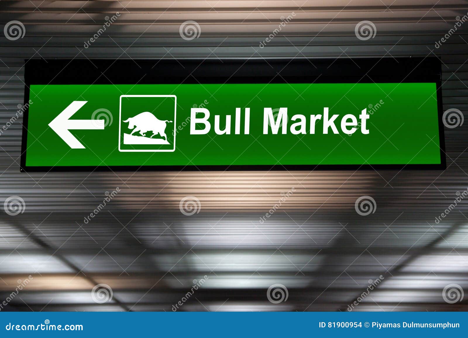 A Modified Sign Indicating a Bull Market Ahead. Green Color Stock Photo ...