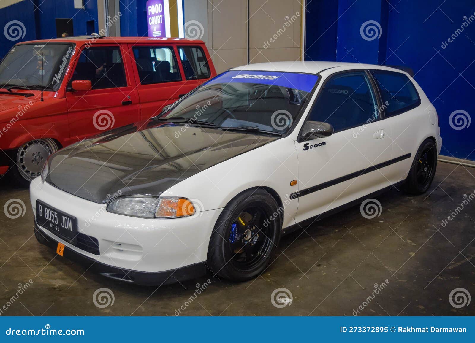 Modified White Honda Civic EG6 Hatchback Editorial Image - Image of ...