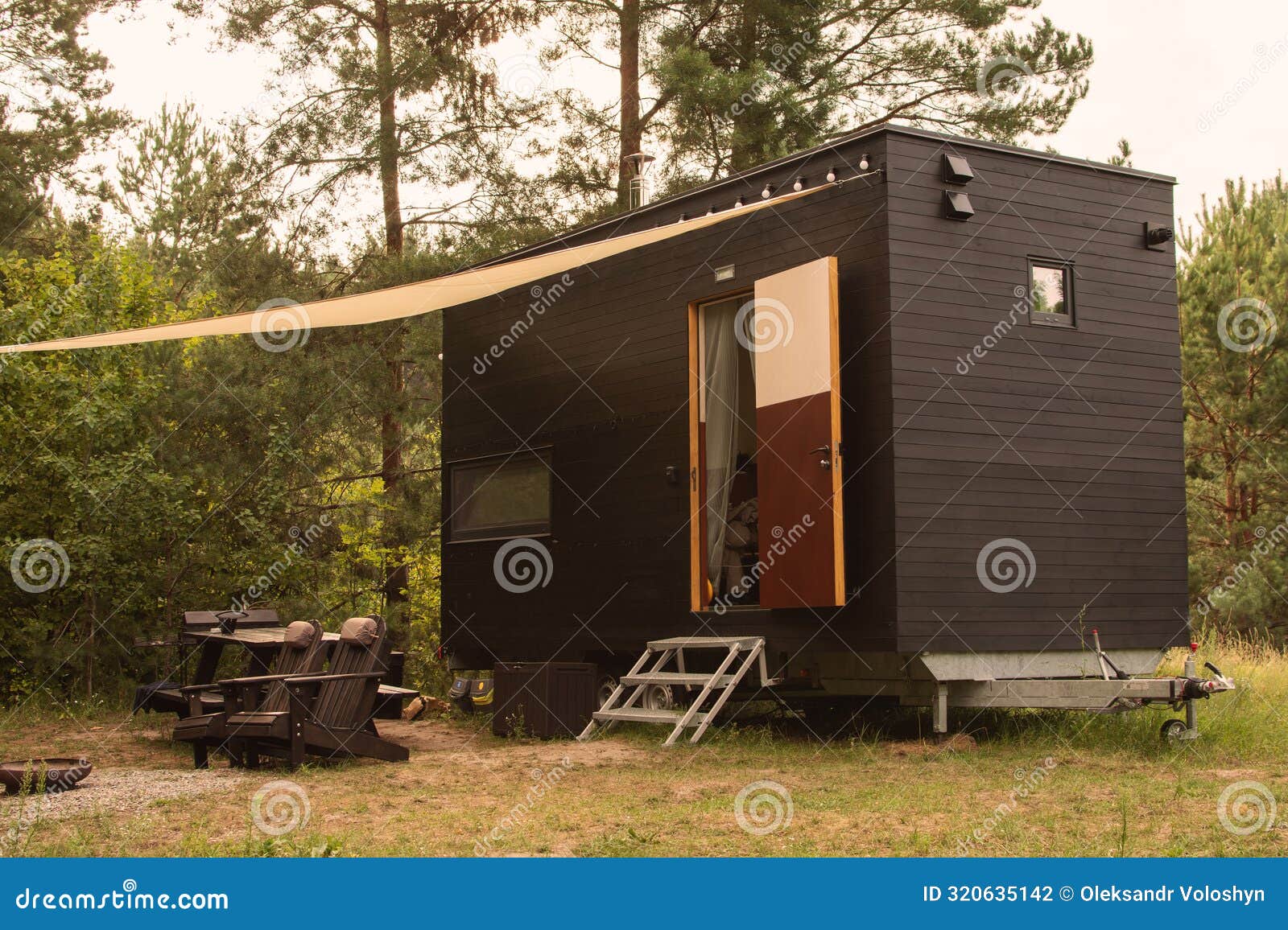 Modular Frame House With Panoramic Windows On The Edge Of A Pine Forest ...