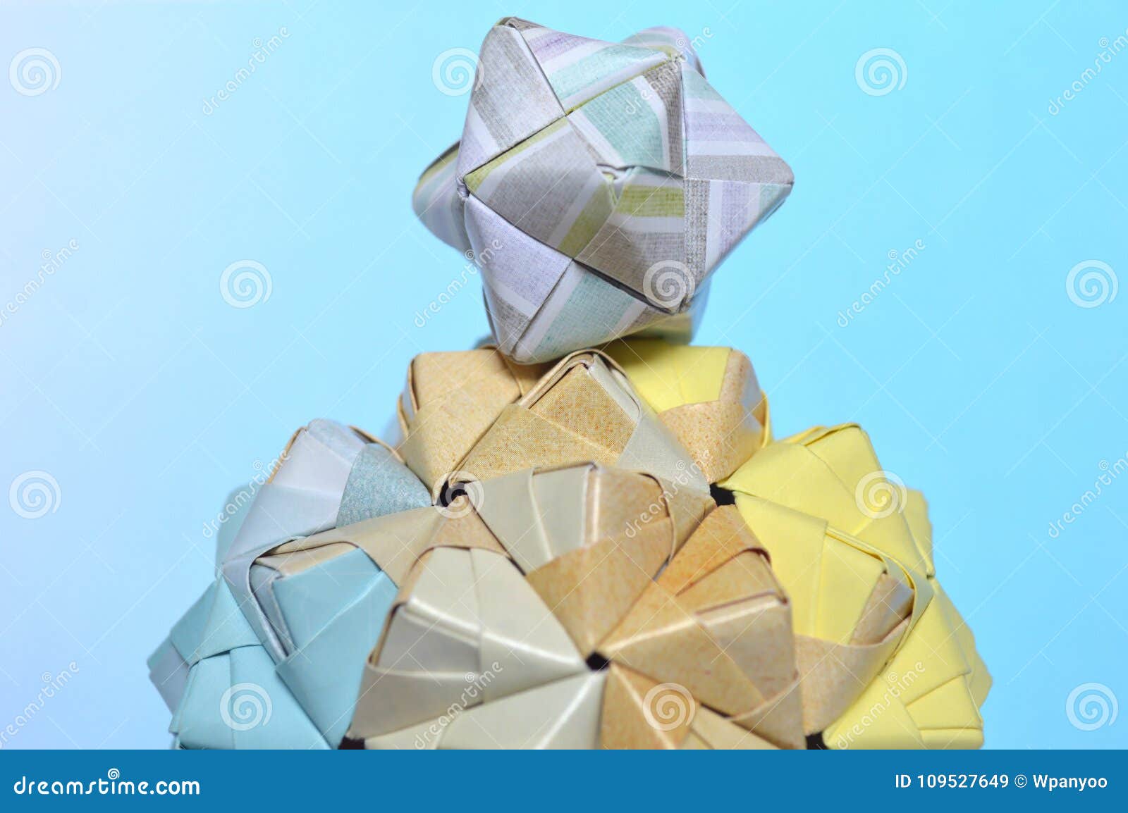 Modular Origami, Sonobe Ball Stock Image - Image of object, tradition ...