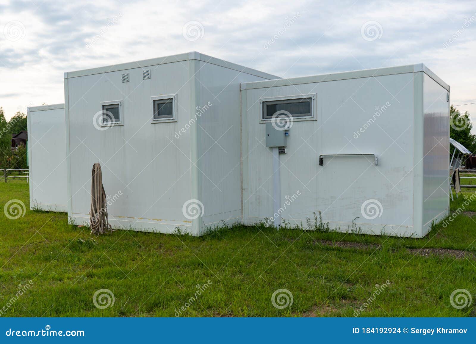 Modular Prefabricated Houses Made of Panels with Large Panoramic ...