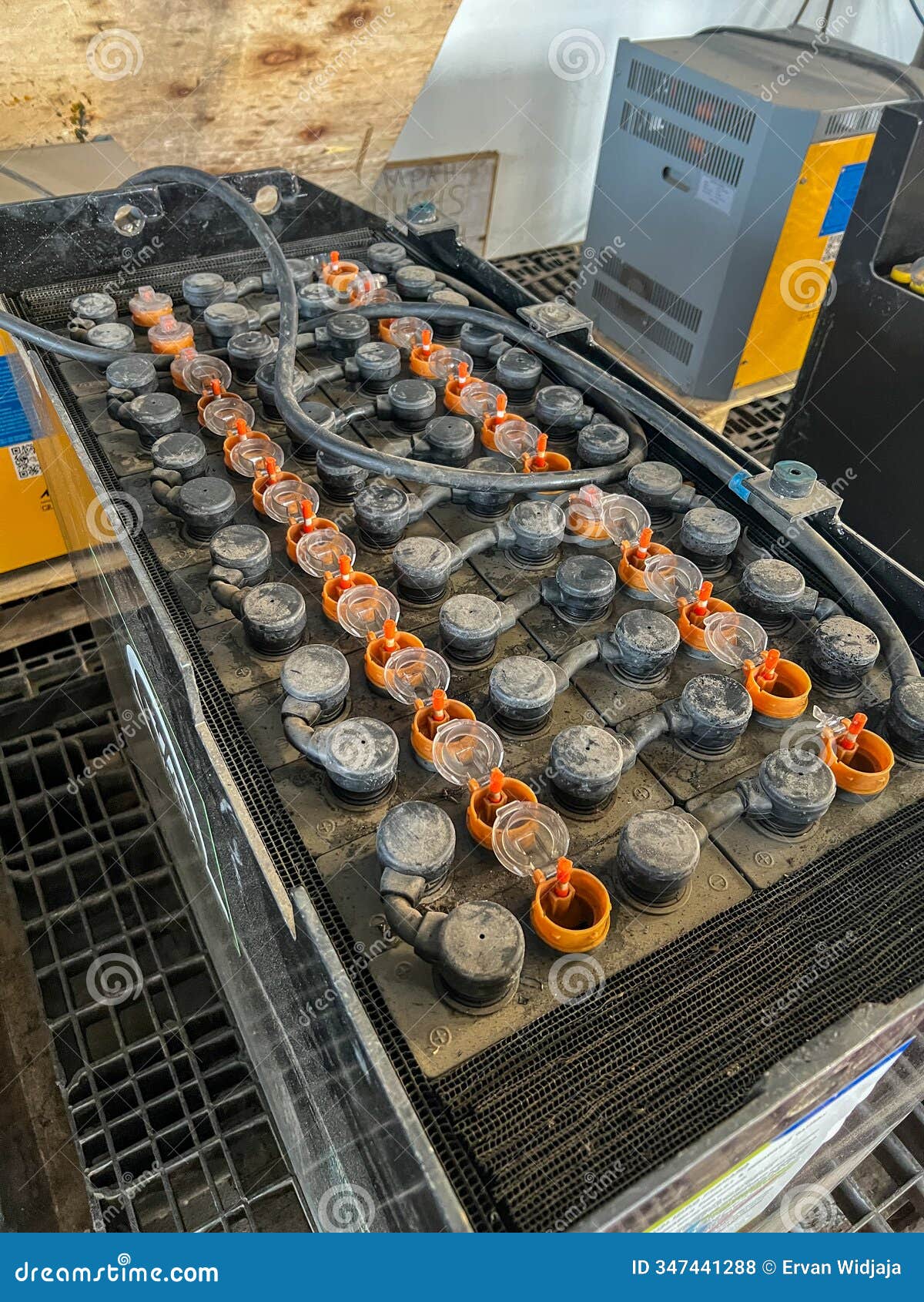 Modular Rectangular Battery Pack with Multiple Cells, Ideal for ...