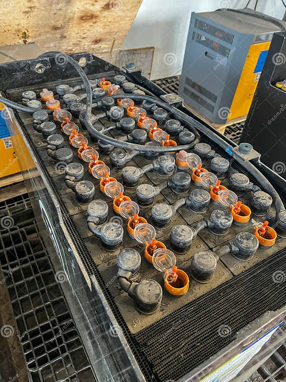 Modular Rectangular Battery Pack with Multiple Cells, Ideal for ...