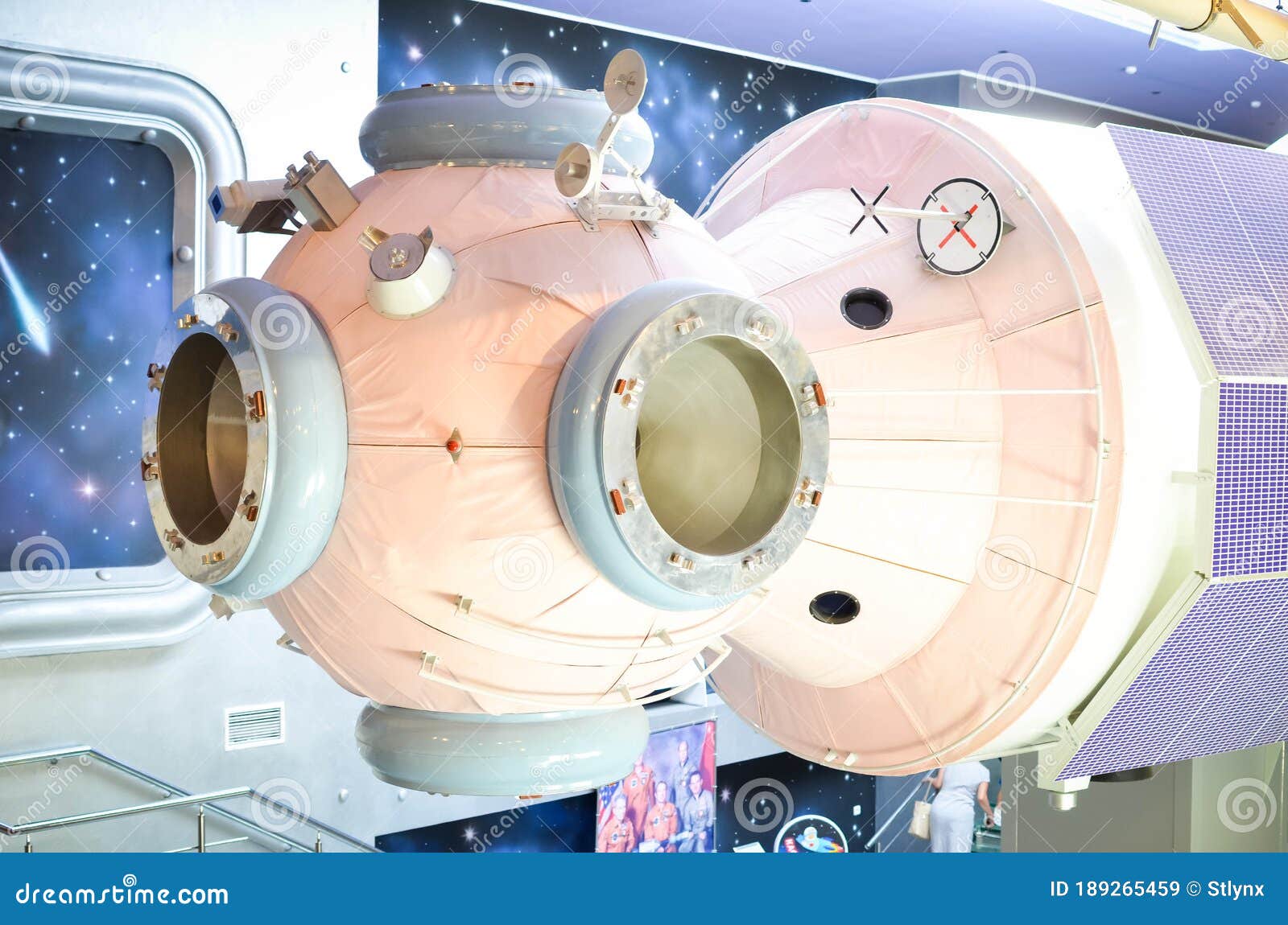 Modular space station Mir editorial stock image. Image of soviet ...