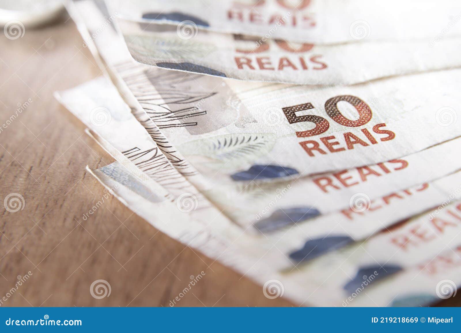 Moeda Real Das Notas Do Brasil Imagem de Stock - Imagem de mercado ...