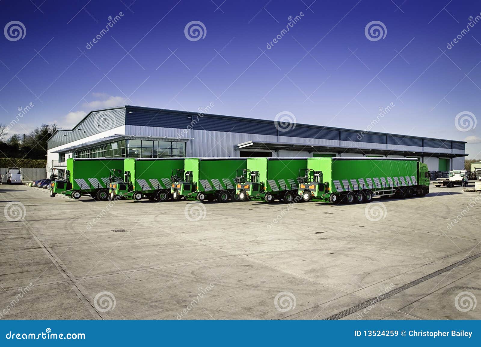 Moffett Truck Mounted Forklift Stock Image - Image of storage, tmfl ...
