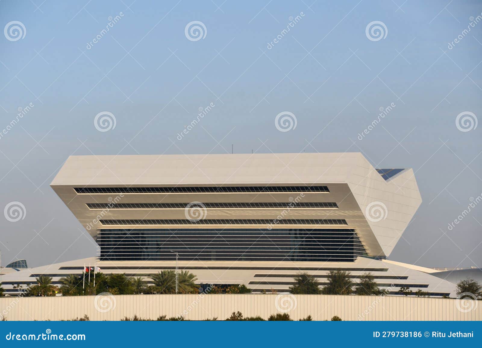 Mohammed Bin Rashid Library in Dubai, UAE Stock Photo - Image of ...