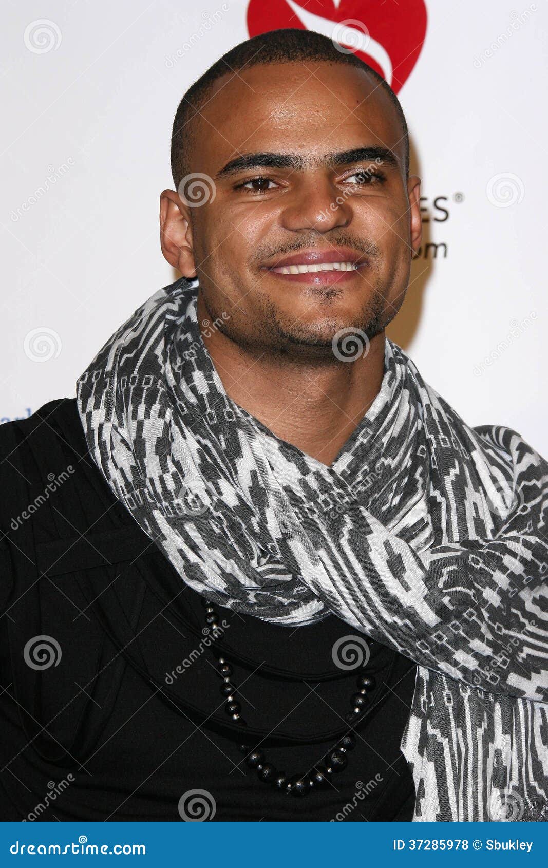 Mohombi redaktionelles stockfoto. Bild von mitte, angeles - 37285978
