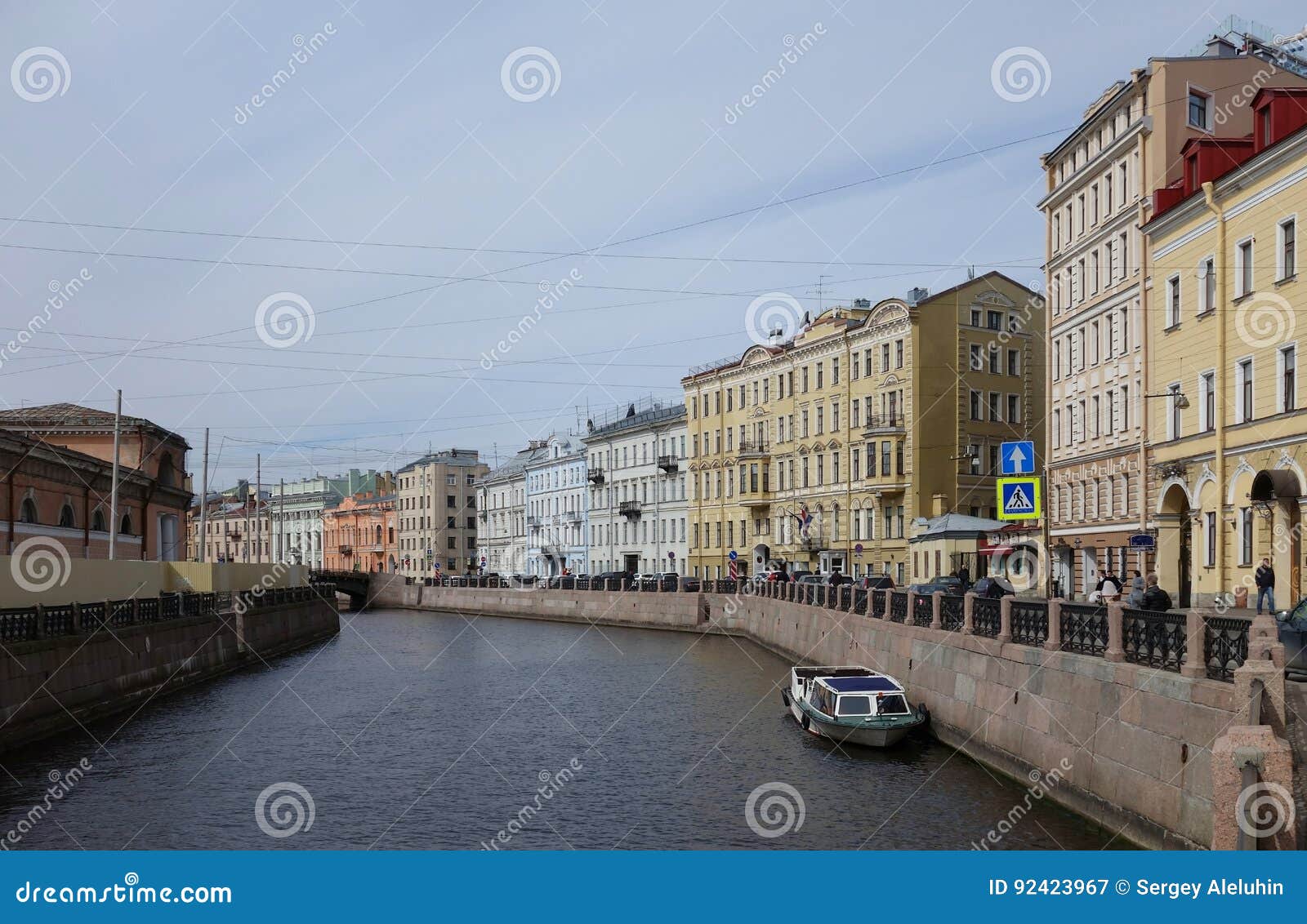 Moika River in Saint Petersburg Editorial Photography - Image of facade ...
