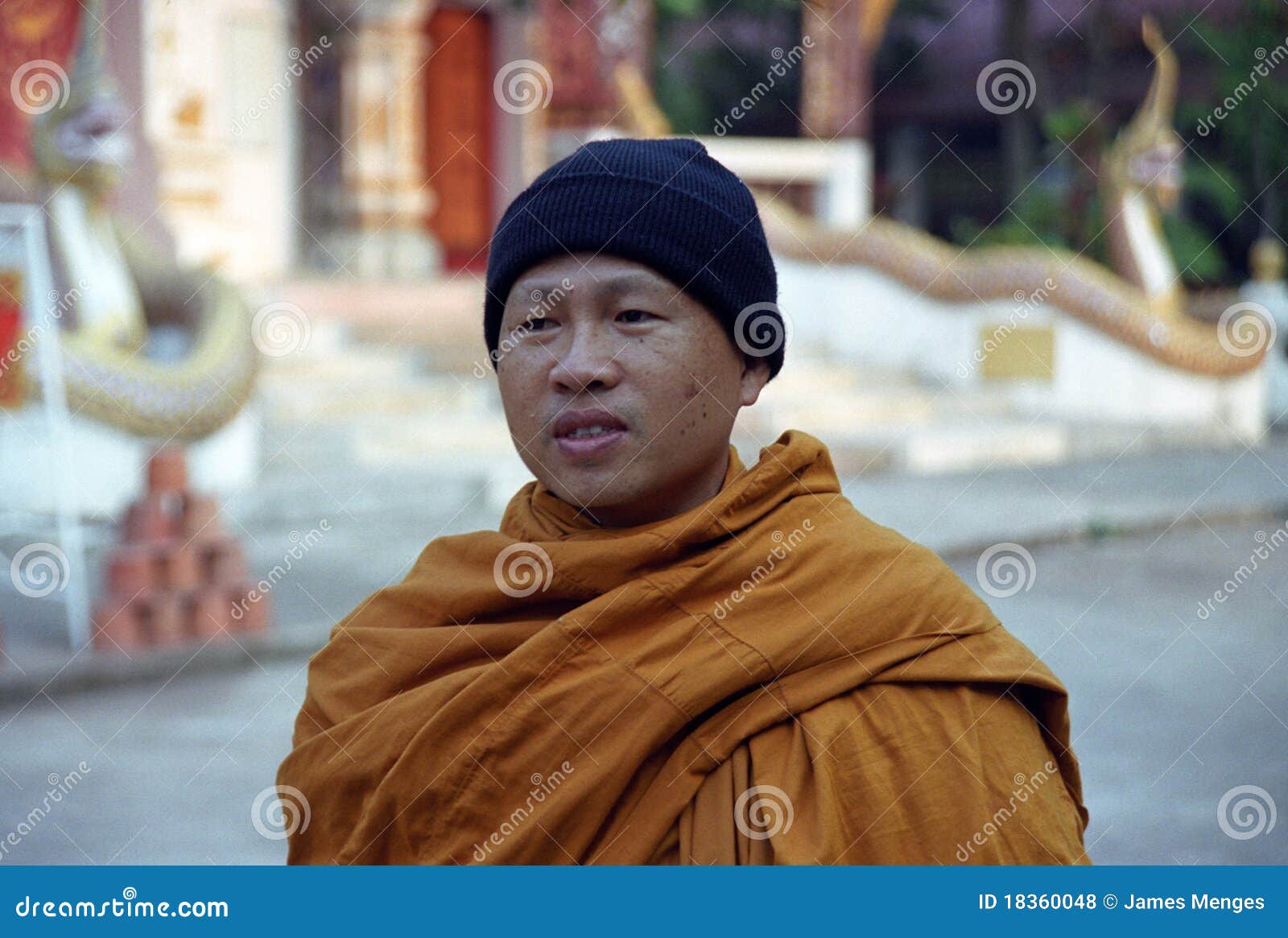 Moine photo stock éditorial. Image du méditation, spirituel - 18360048