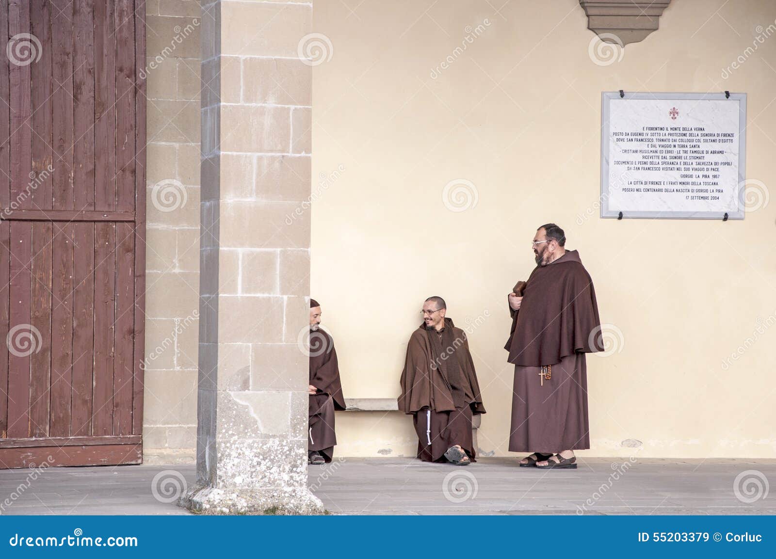Moines franciscains image stock éditorial. Image du moines - 55203379
