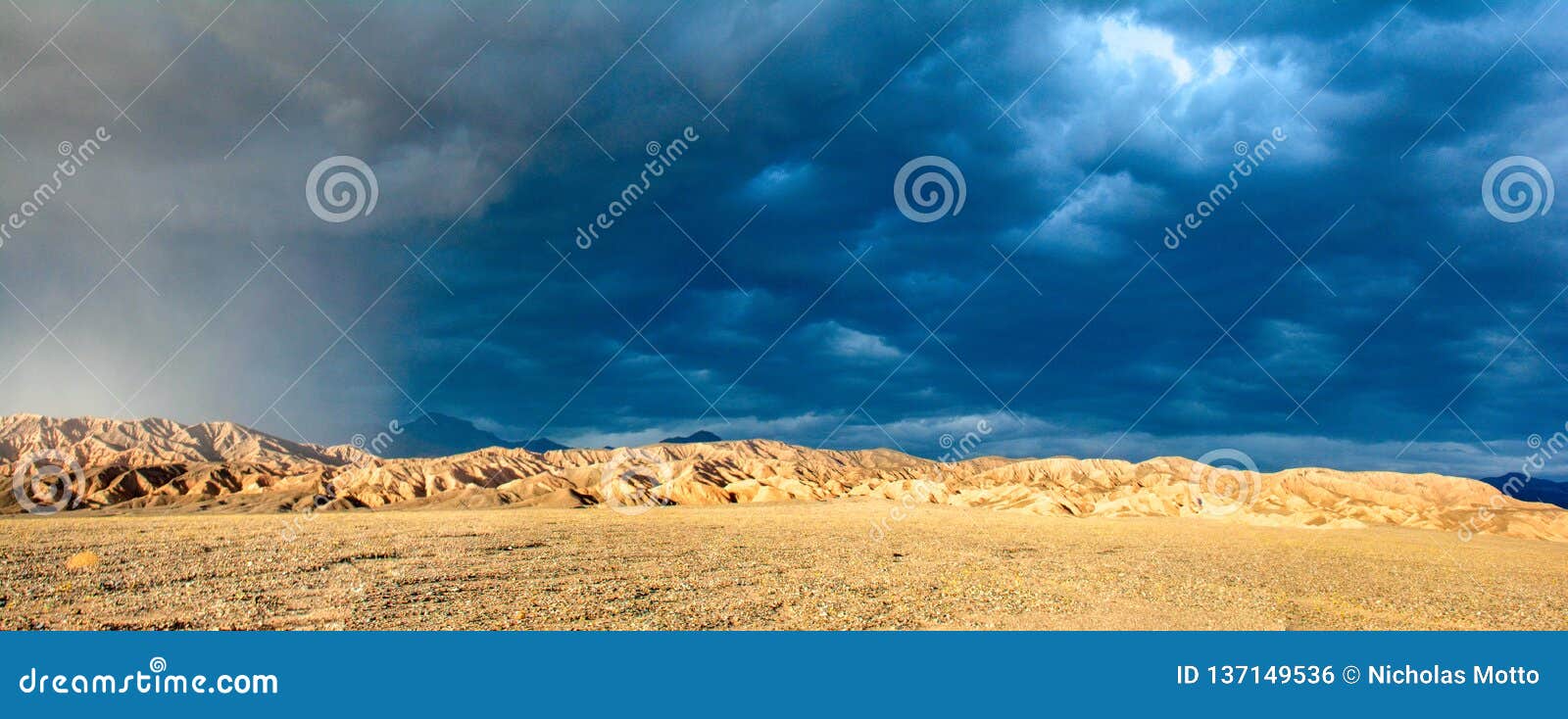 Mojave Sand Storm Sun Light Stock Photo - Image of desert, mojave ...