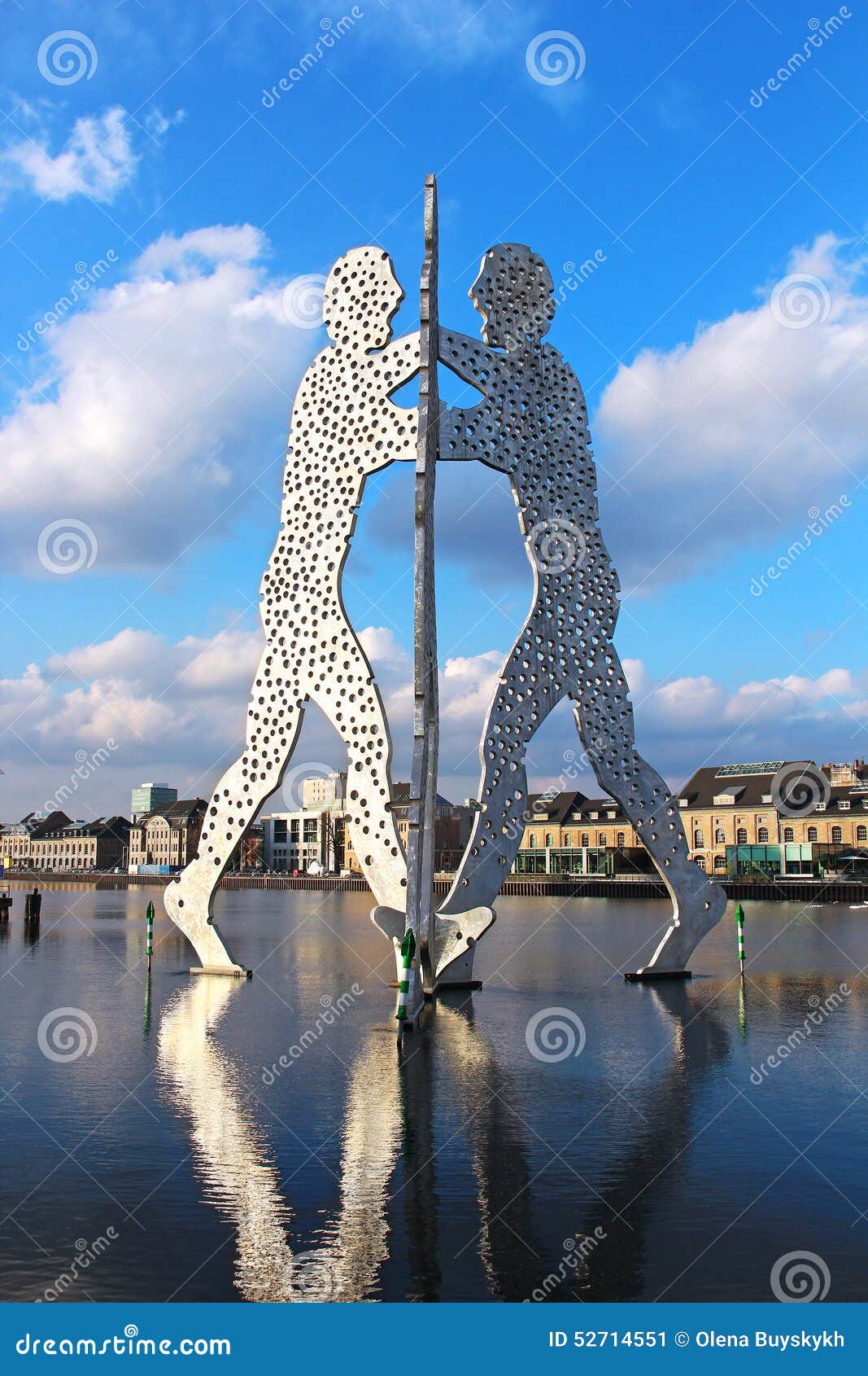 Molecule Man Sculpture on the Spree River in Berlin Editorial Photo ...