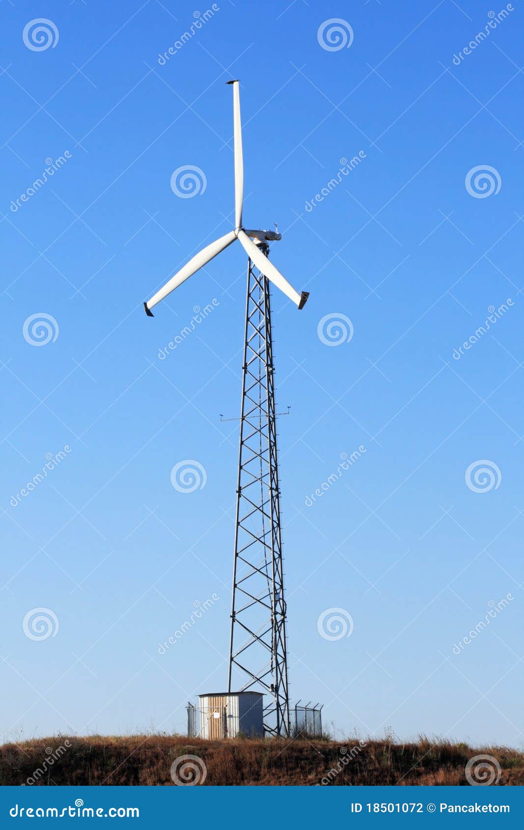 Molino De Viento Eléctrico Fotografía de archivo - Imagen: 18501072