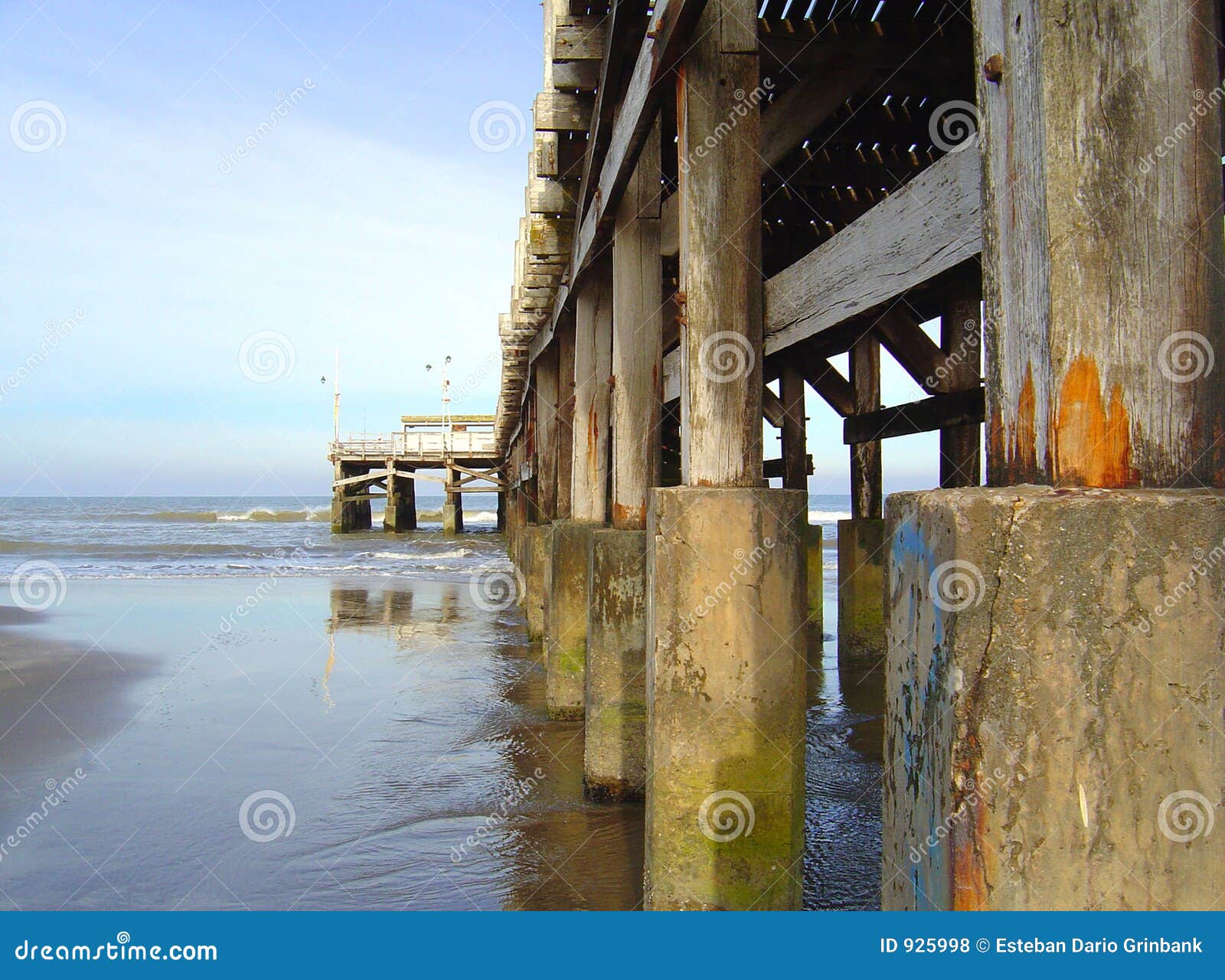 Molo fotografia stock. Immagine di mare, colonne, marino - 925998
