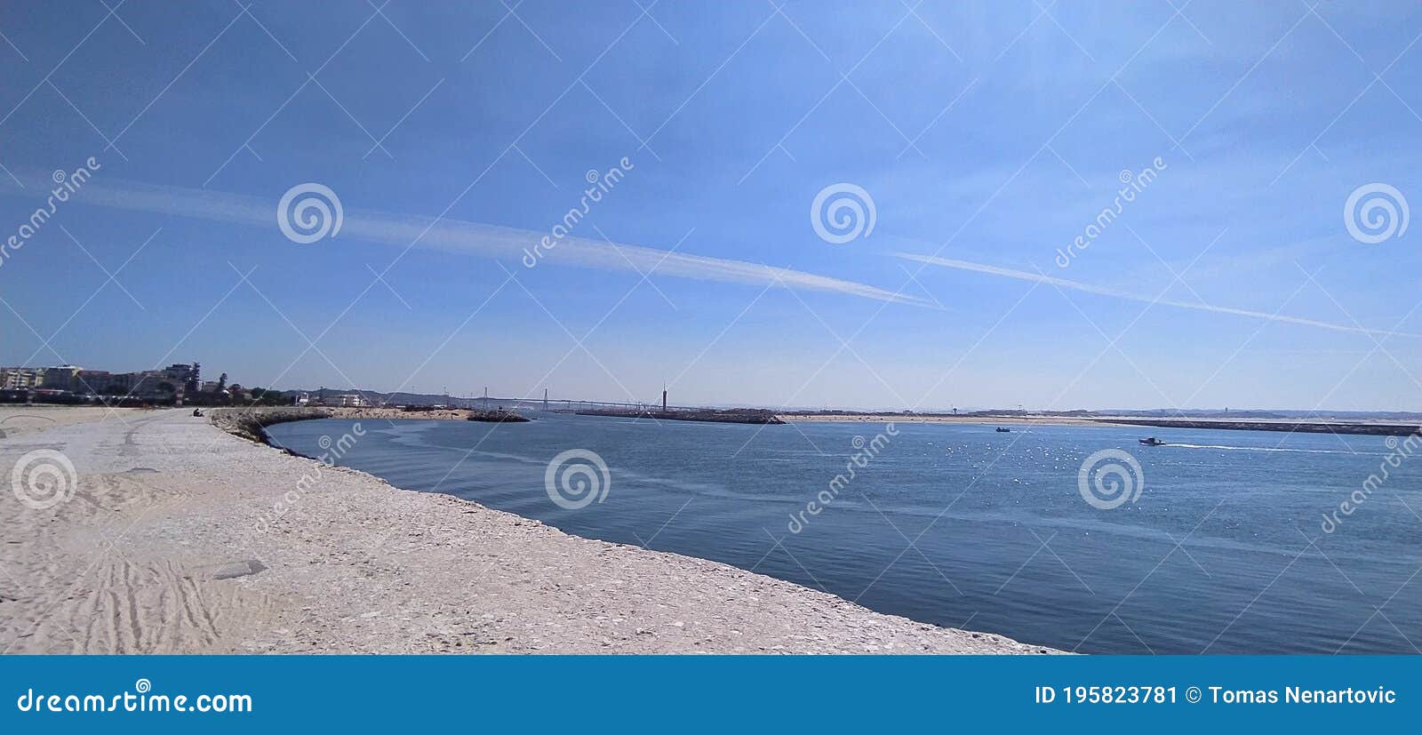 Molo River Stock Photos - Free & Royalty-Free Stock Photos from Dreamstime