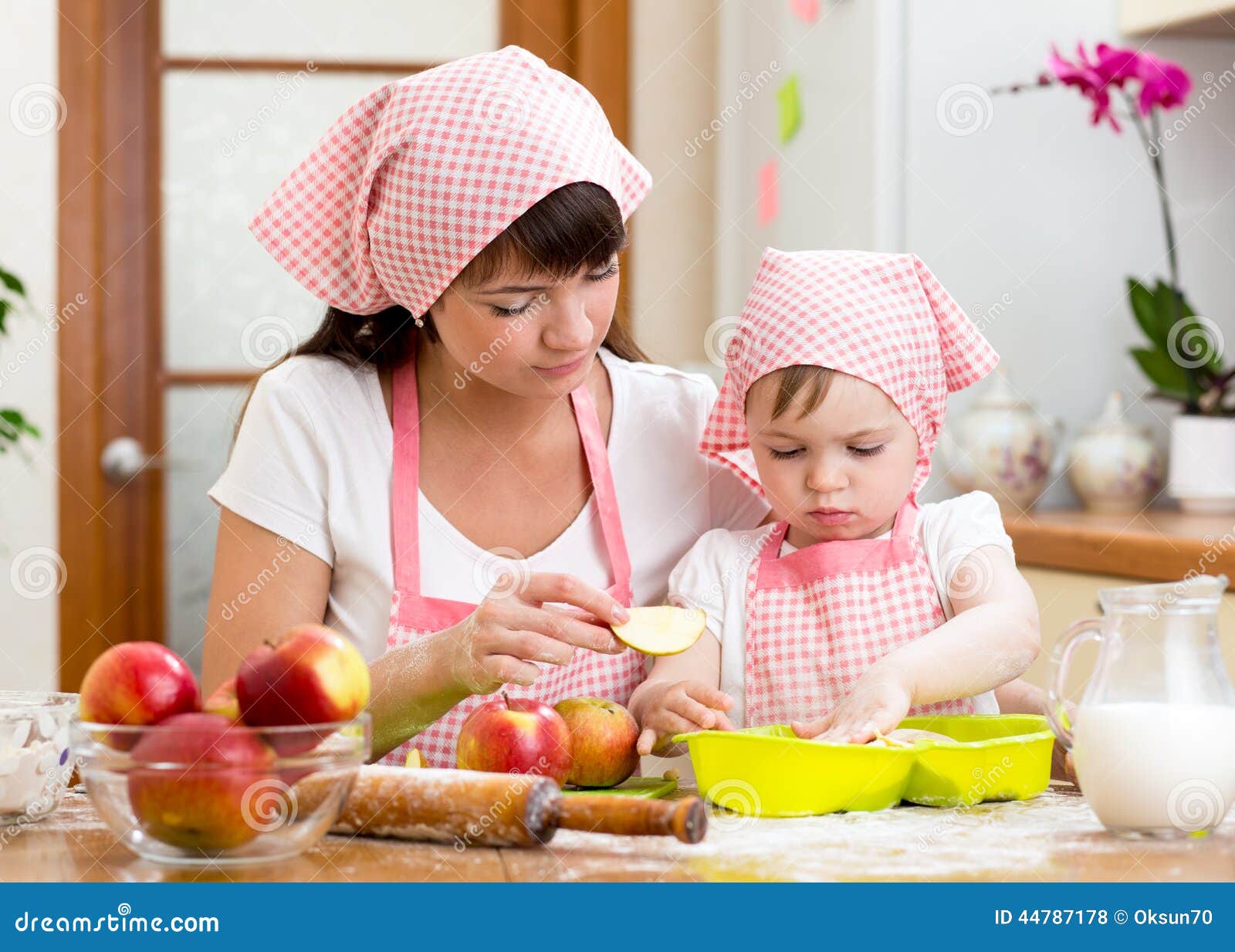 Mom and Daughter Making Apple Pie Together Stock Photo - Image of ...