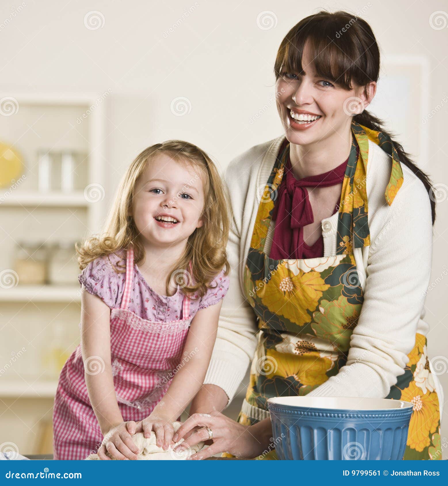 Mom and Daughter Making Bread Stock Image - Image of apartment, calm ...