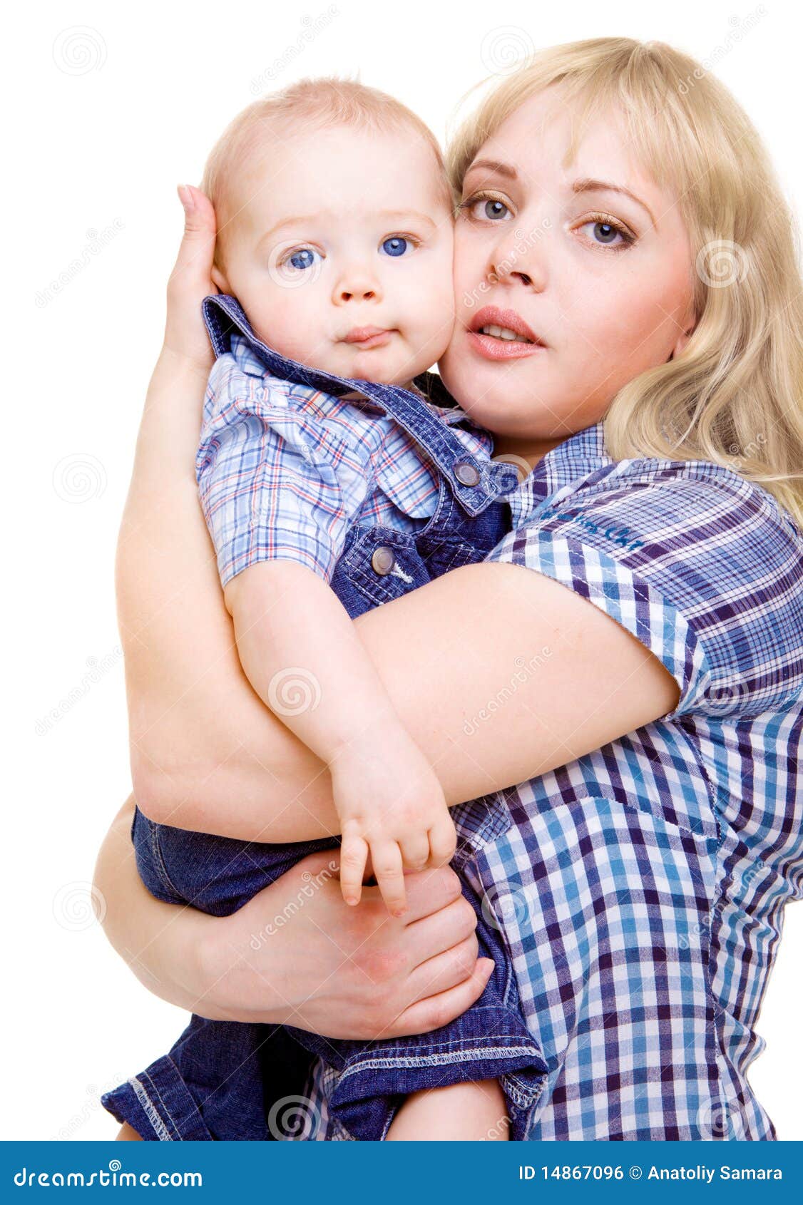 Mom hugging baby stock photo. Image of parenting, enjoying - 14867096
