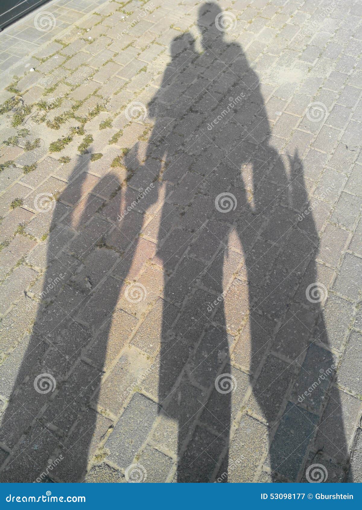 Mom with kids shadow stock image. Image of road, kids - 53098177