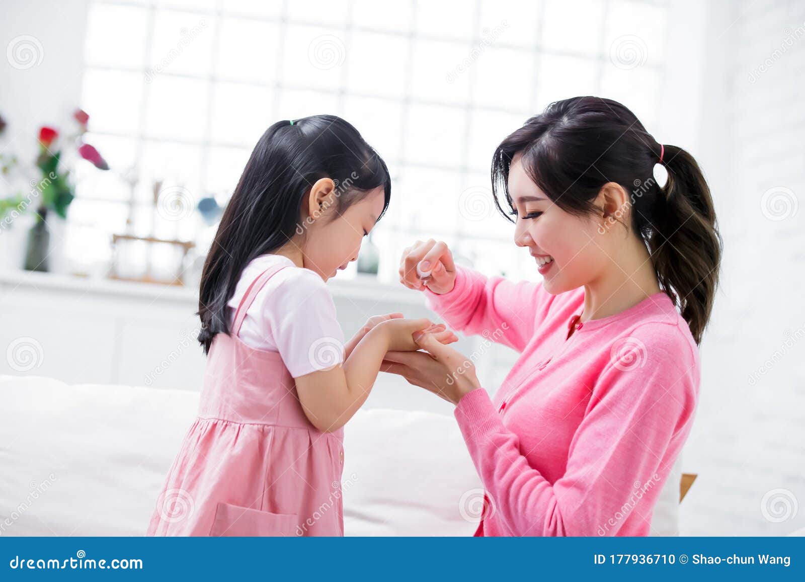 Mom teach child wash hands stock photo. Image of asia - 177936710 Mom teach child wash hands stock photo. Image of asia - 177936710