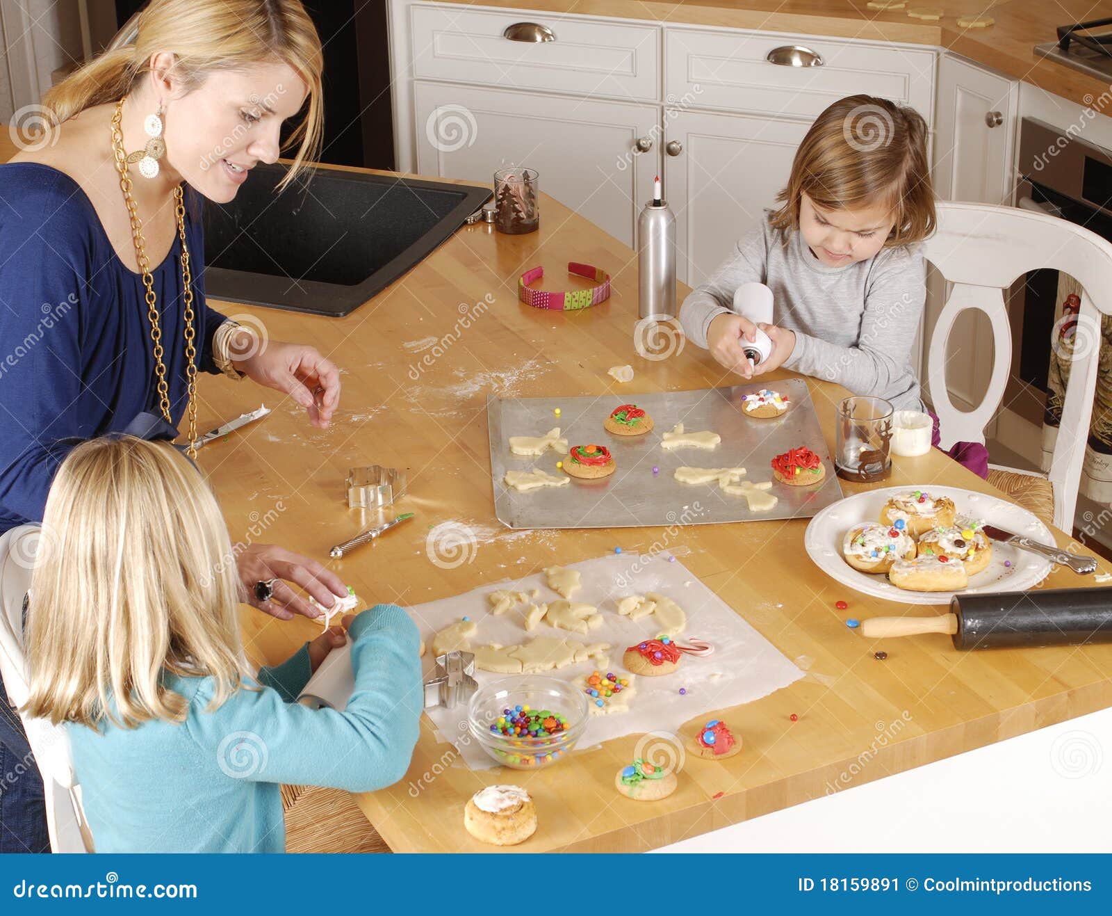Mom and Two Daughters Cooking Cookies Stock Image - Image of bake ...