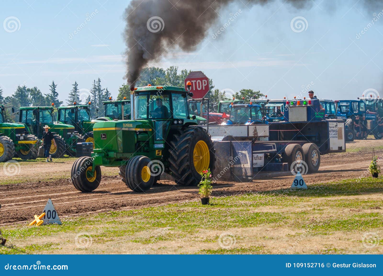 Tractor Pulling Competition Editorial Photo - Image of power, tractor ...